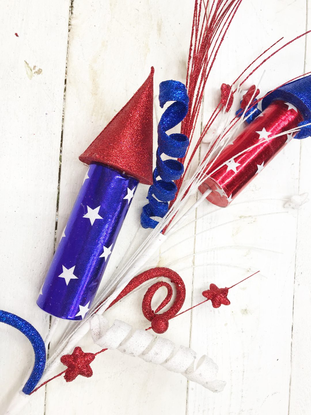 Patriotic Rockets Stem - Kelea's Florals