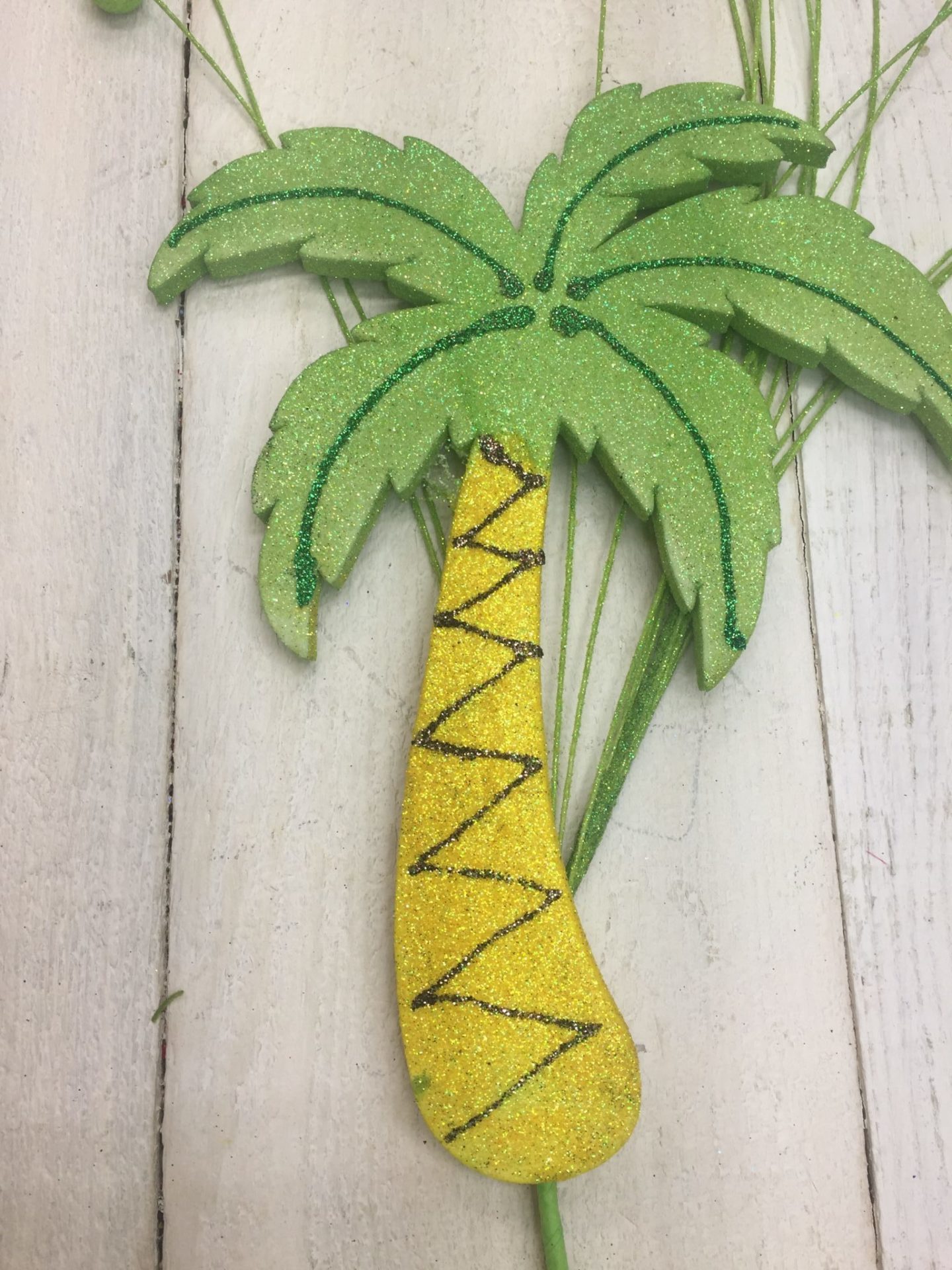 YELLOW GLITTER PALM TREE - Kelea's Florals