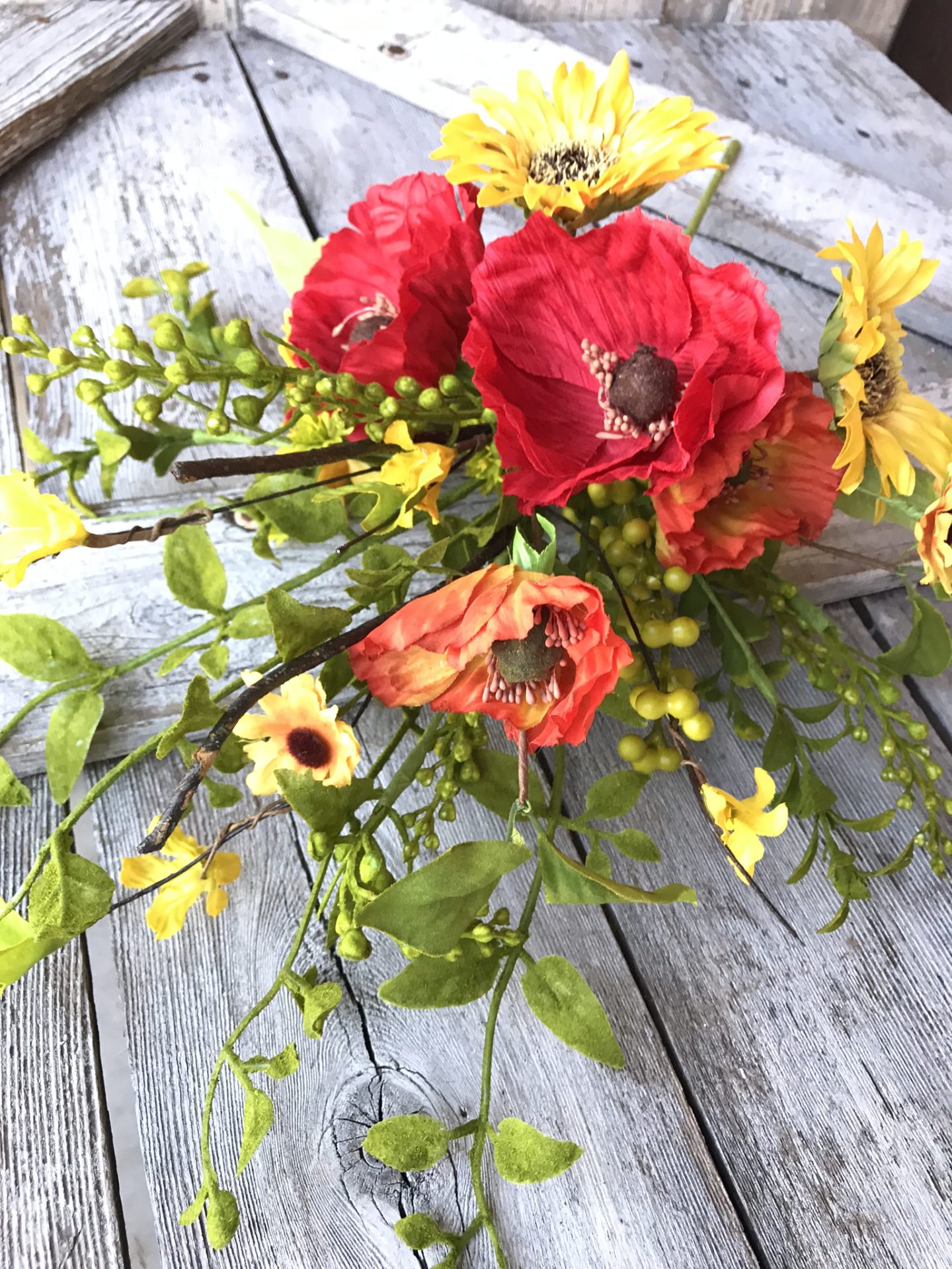 23" Sunflower Poppy Pick - Kelea's Florals