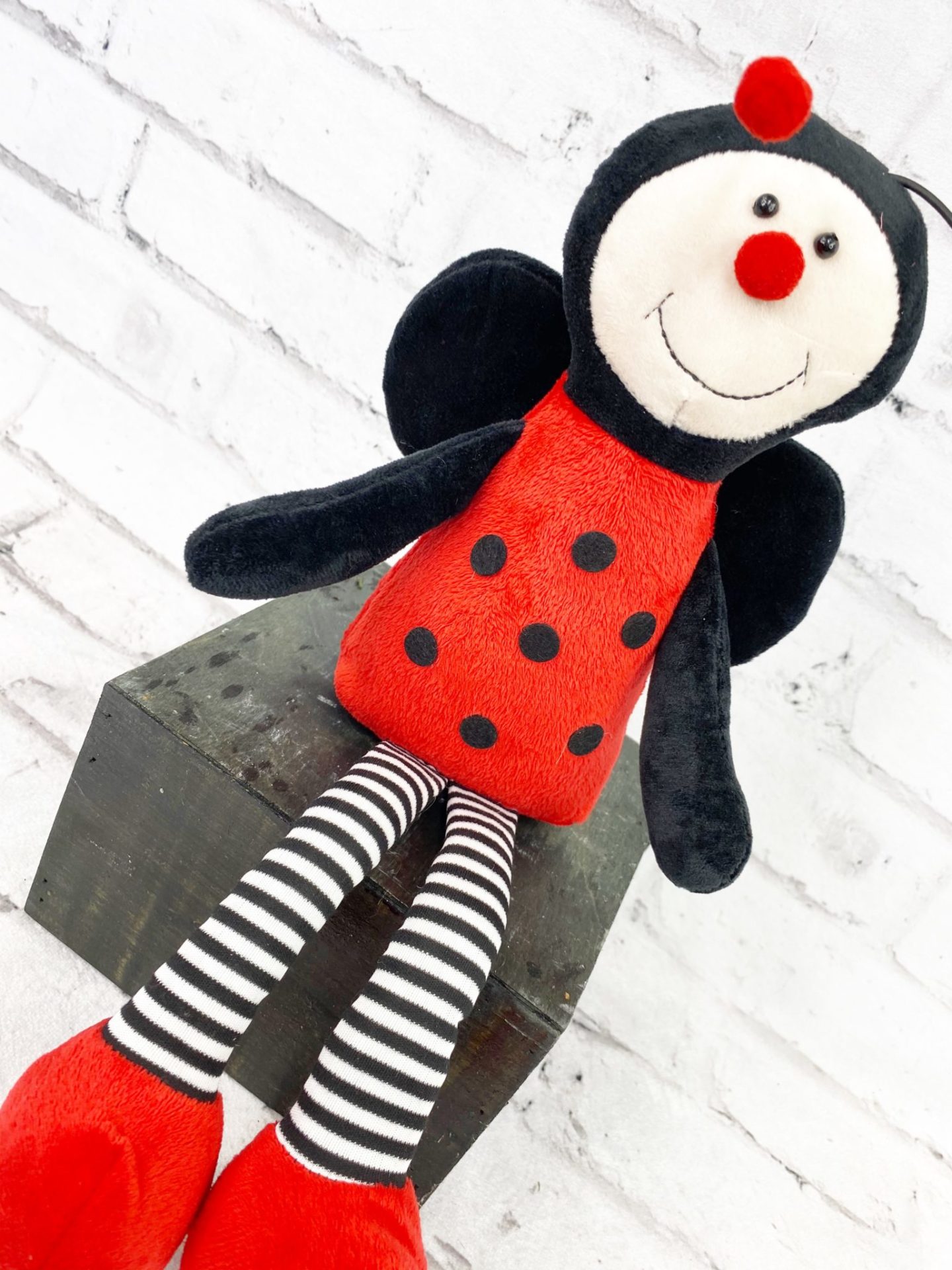 PLUSH LADYBUG LONG LEGS - Kelea's Florals