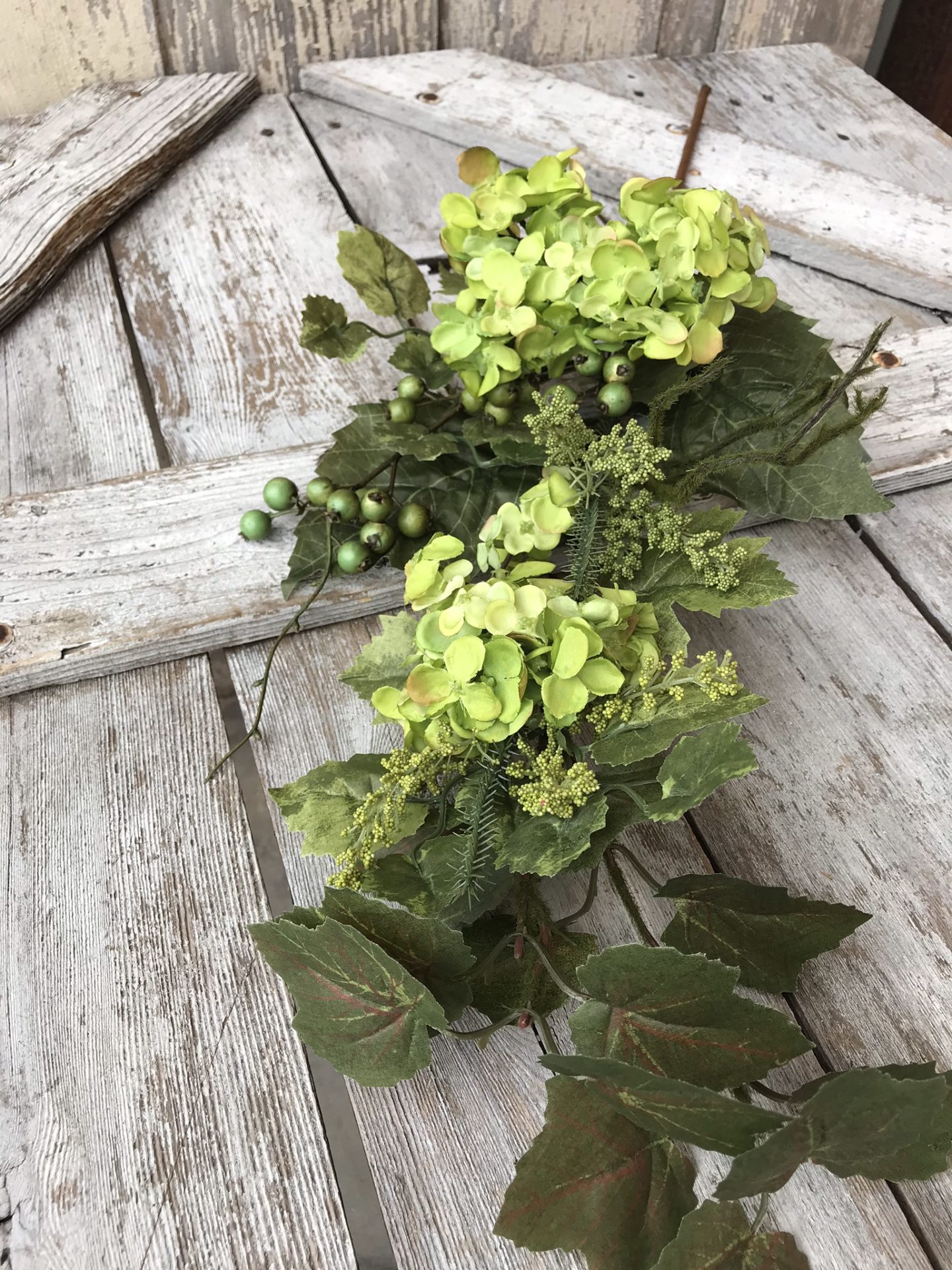 32" Green Hydrangea Stem - Kelea's Florals