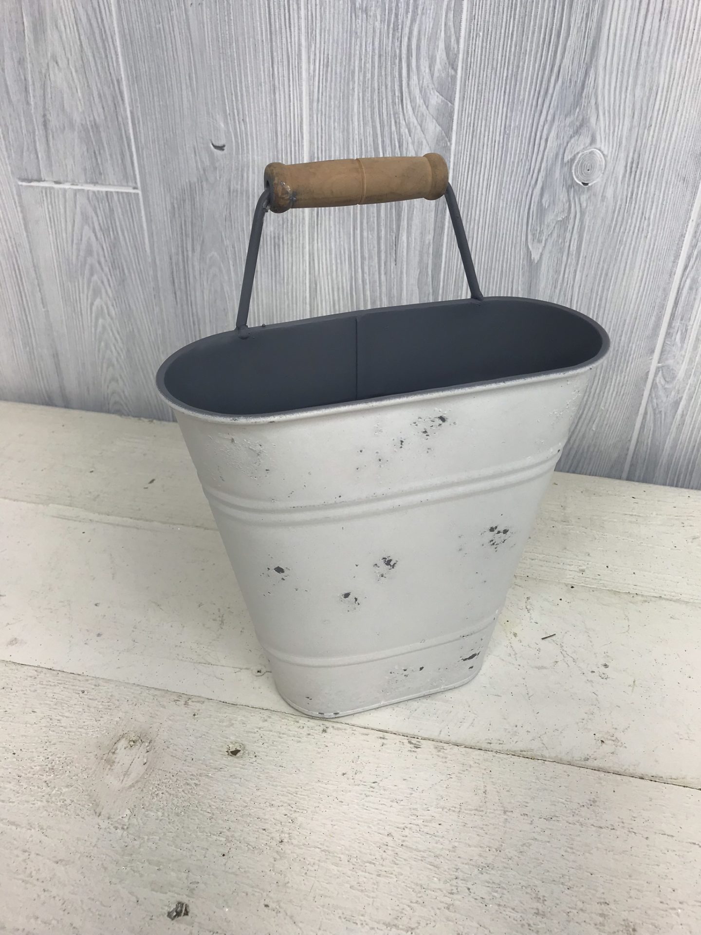 Small White Metal Wall Bucket - Kelea's Florals