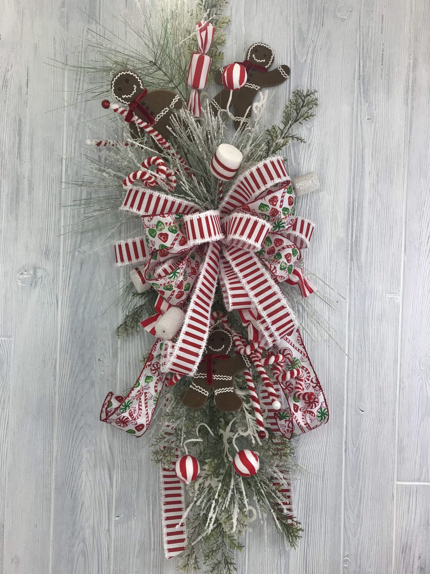 Christmas Candy Cane Simple Swag Kit - Kelea's Florals