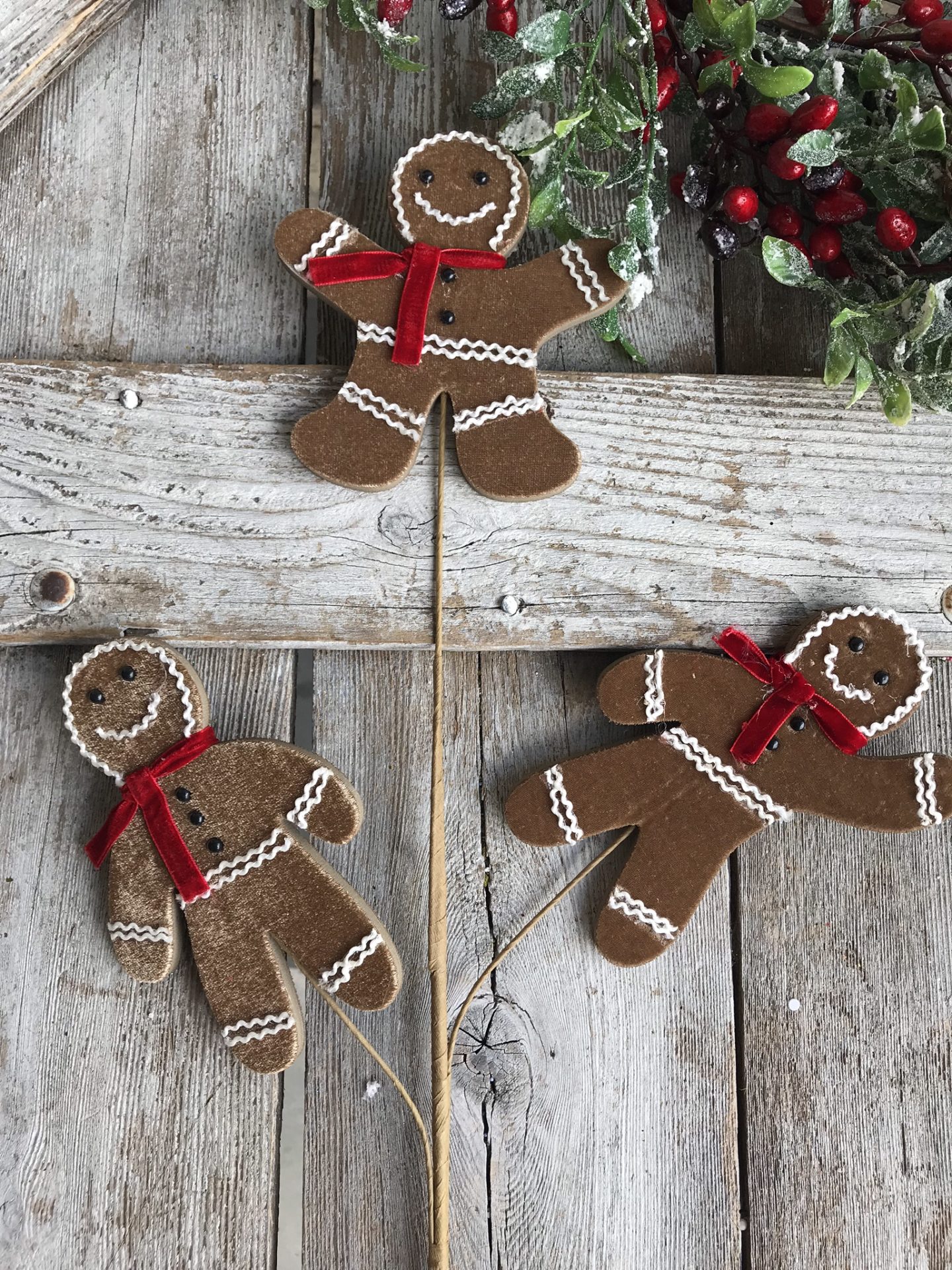 Gingerbread Men Stem - Kelea's Florals