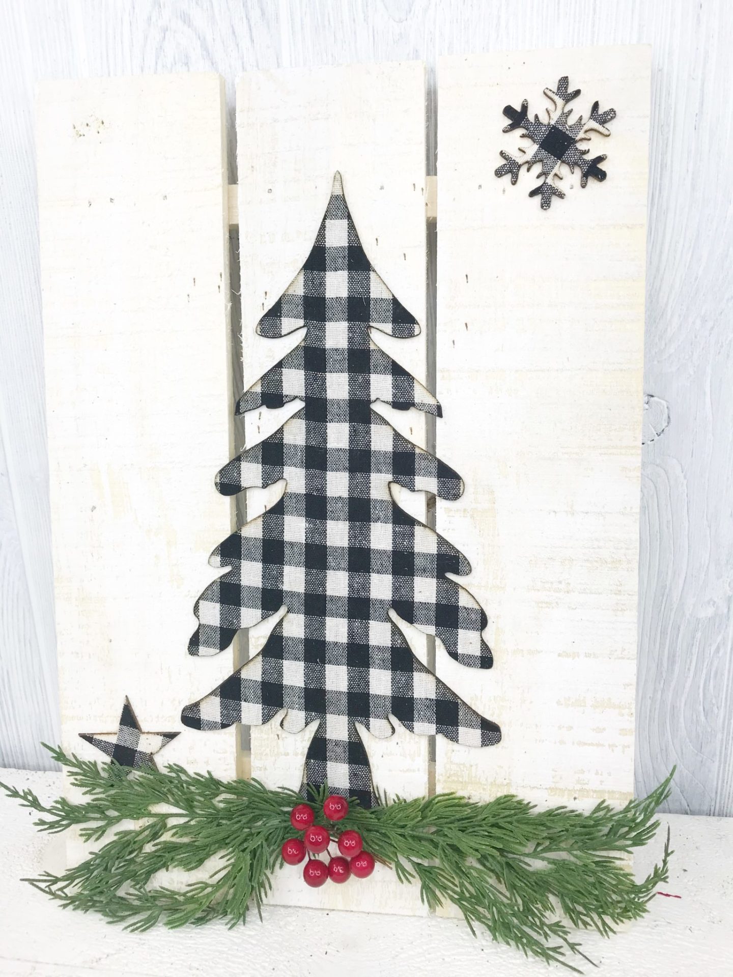 Wooden Sign with Black White Buffalo Check Christmas Tree - Kelea's Florals