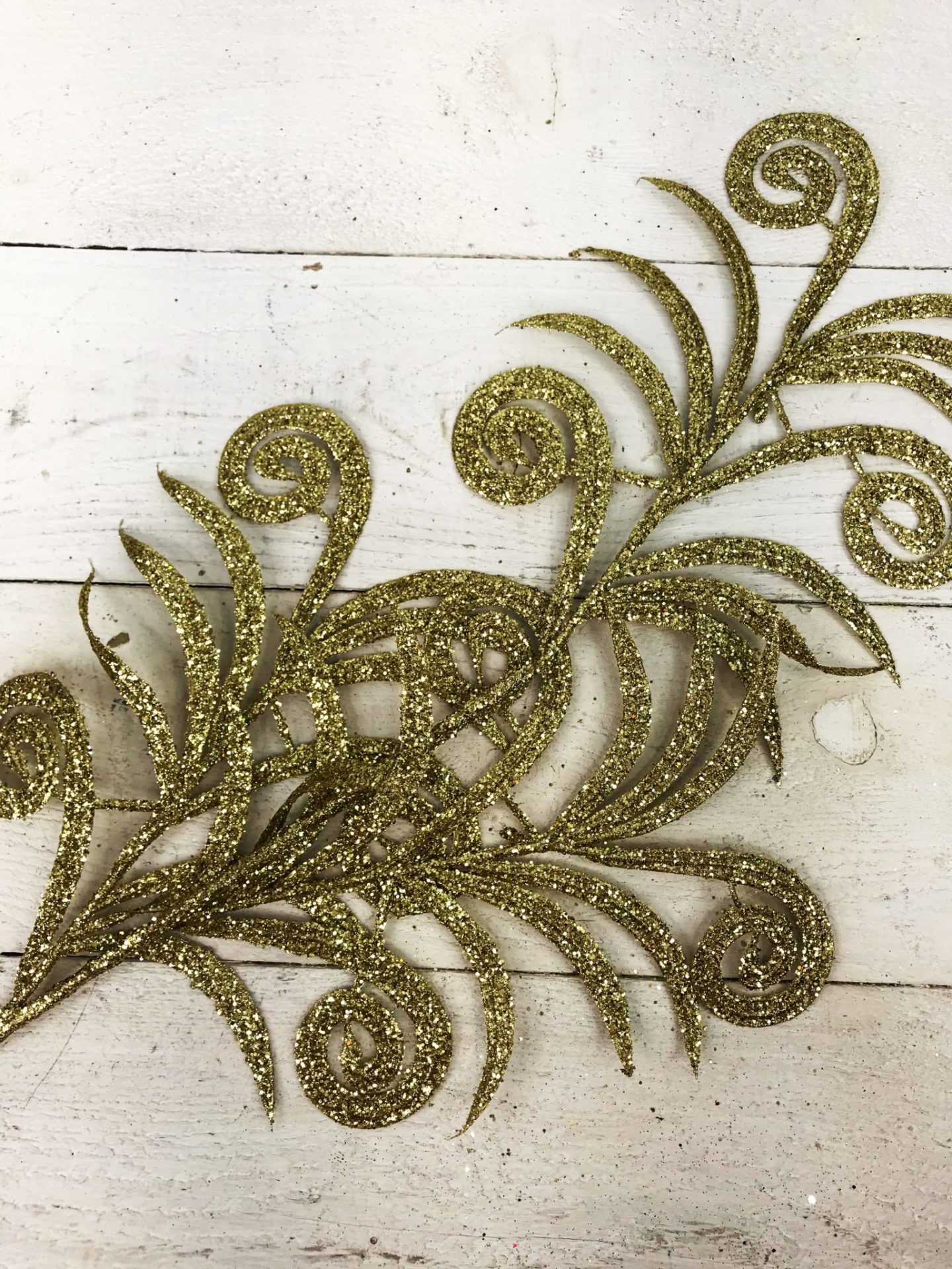 Gold Glitter Fern Stem - Kelea's Florals
