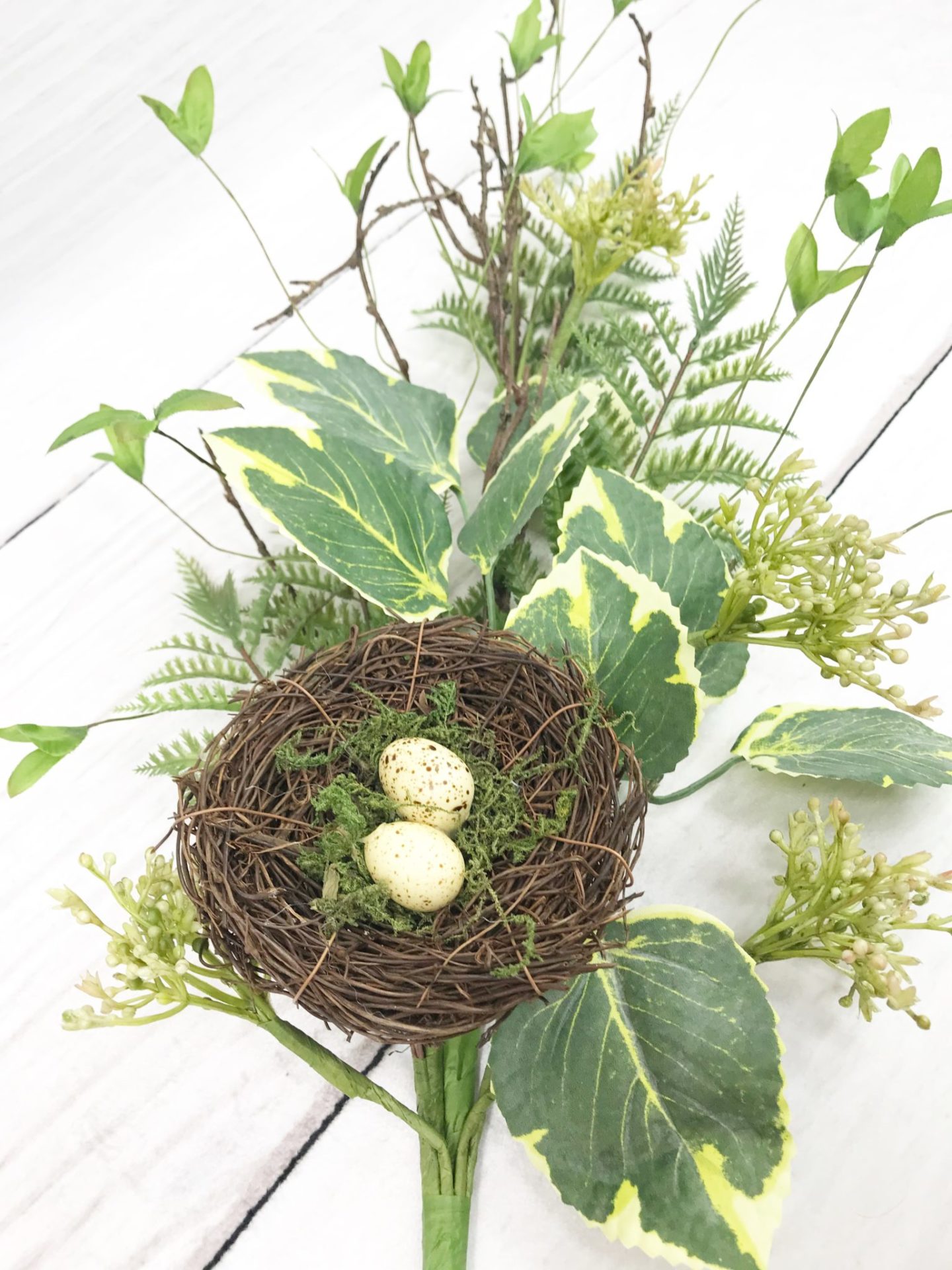 Mixed Greenery with Nest Stem - Kelea's Florals