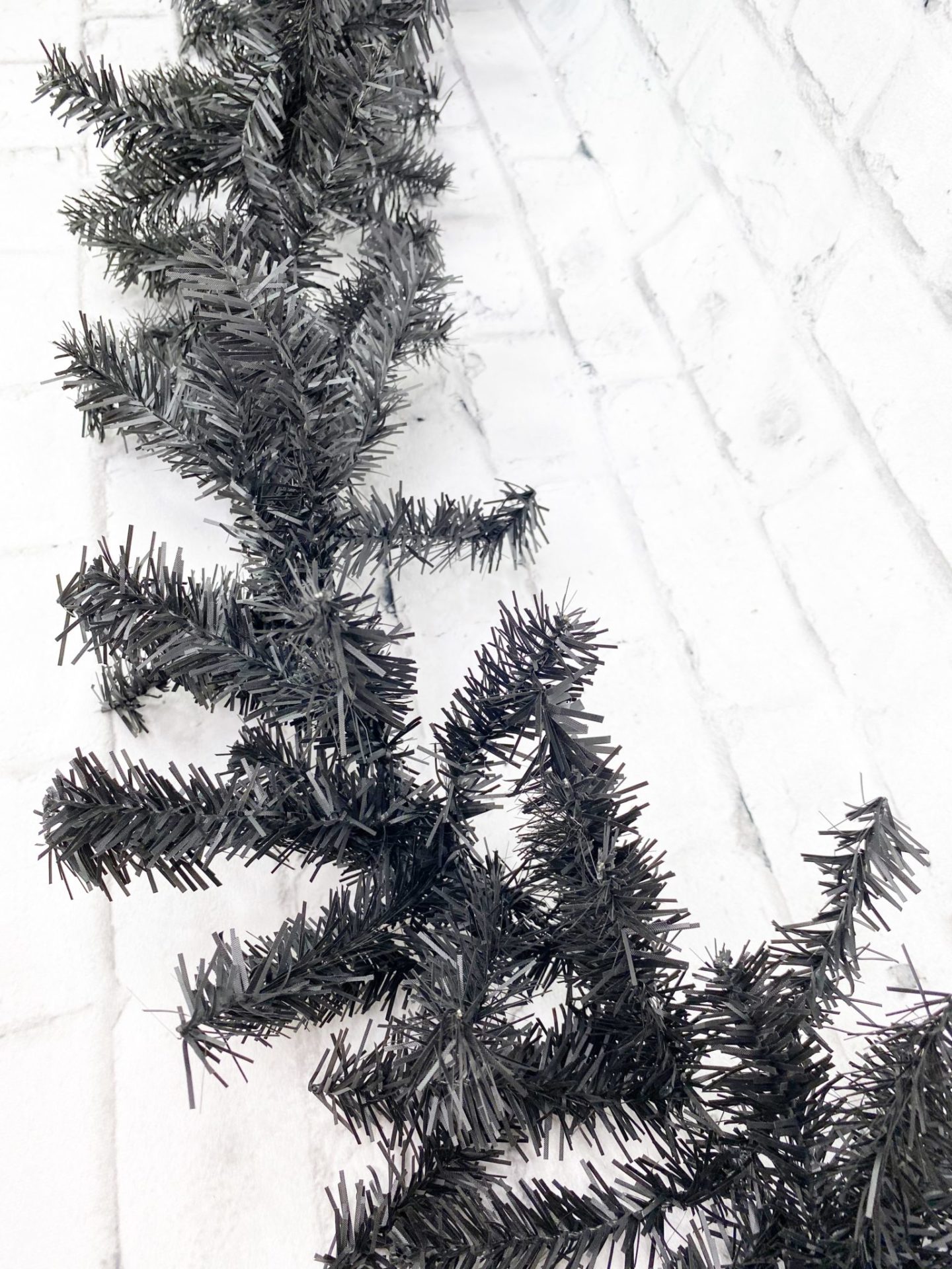 Black Garland Base - Kelea's Florals