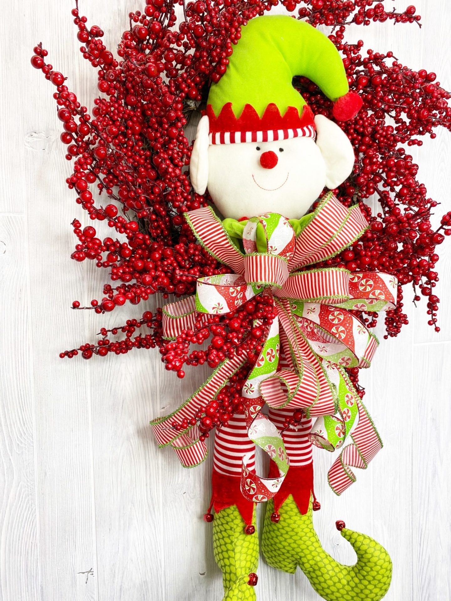 Elf Berry Wreath - Kelea's Florals