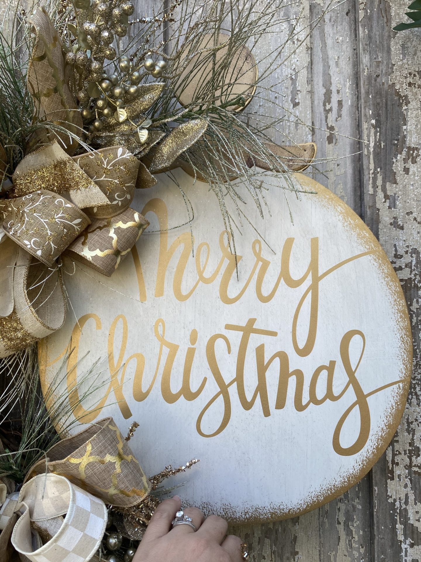 20 Christmas Signs to Add to Your Holiday Decor Collection - Kelea's ...