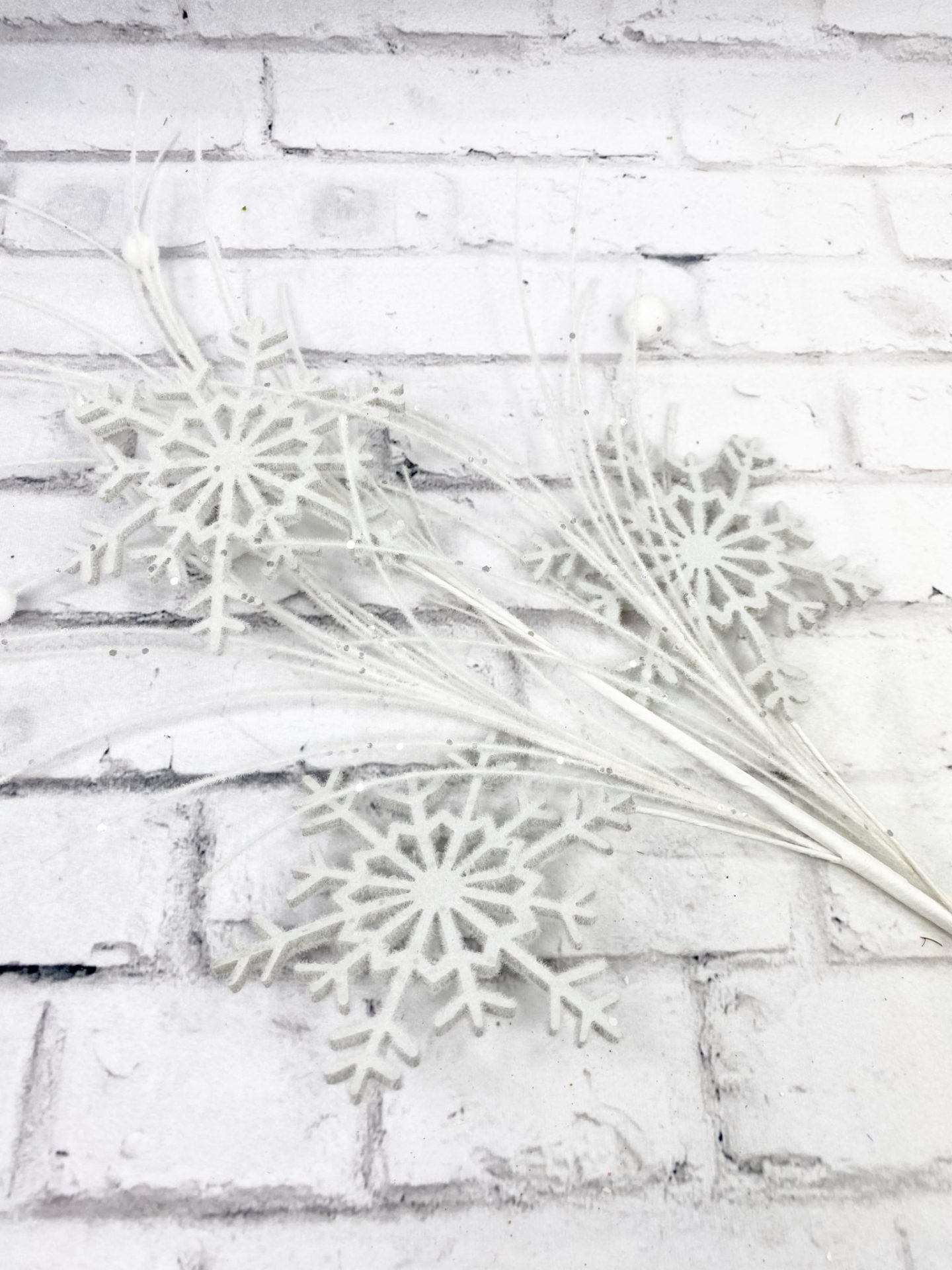 Flocked Snowflake Spray 28" - Kelea's Florals