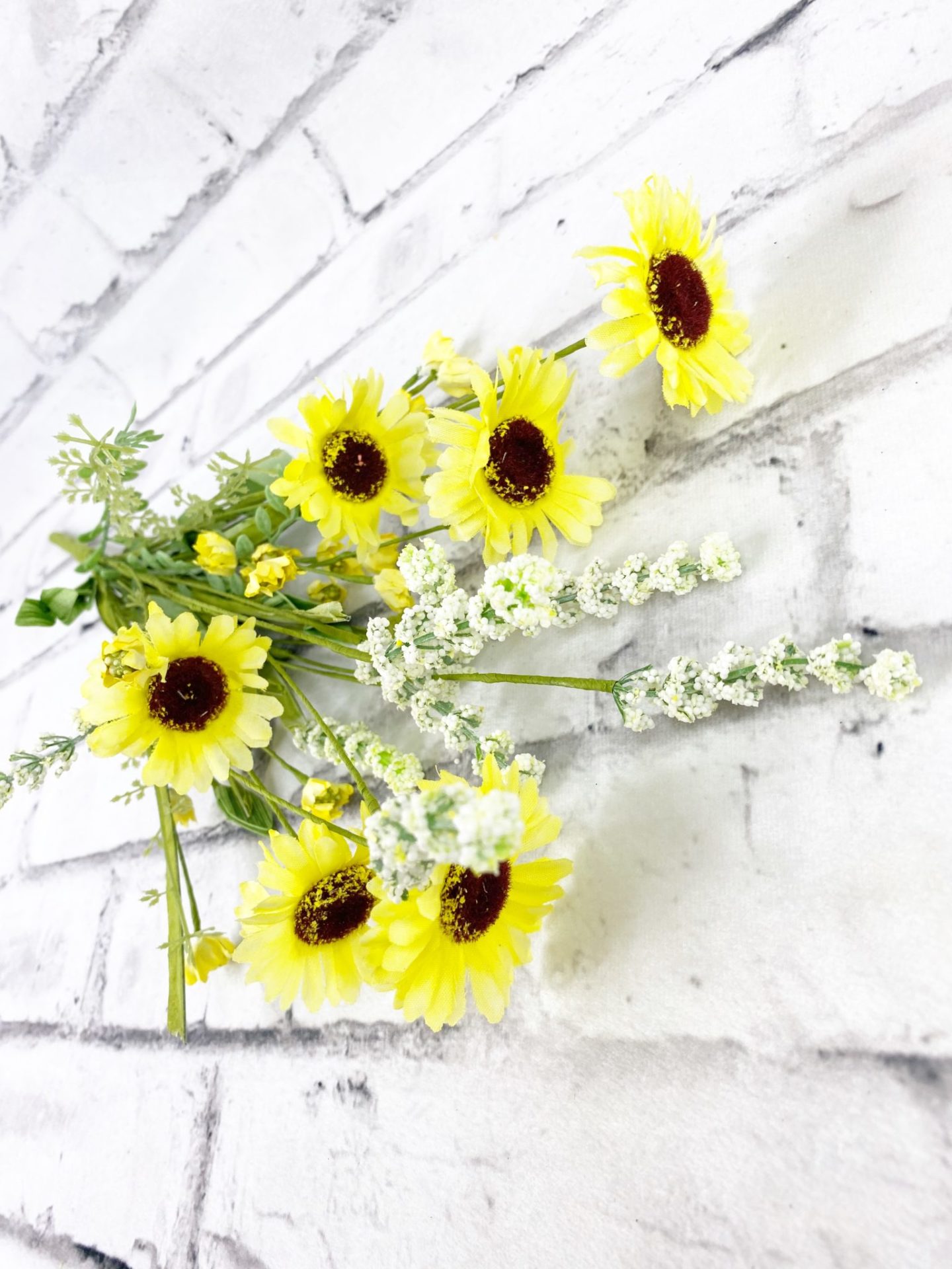 Yellow Daisy Filler Bush - Kelea's Florals