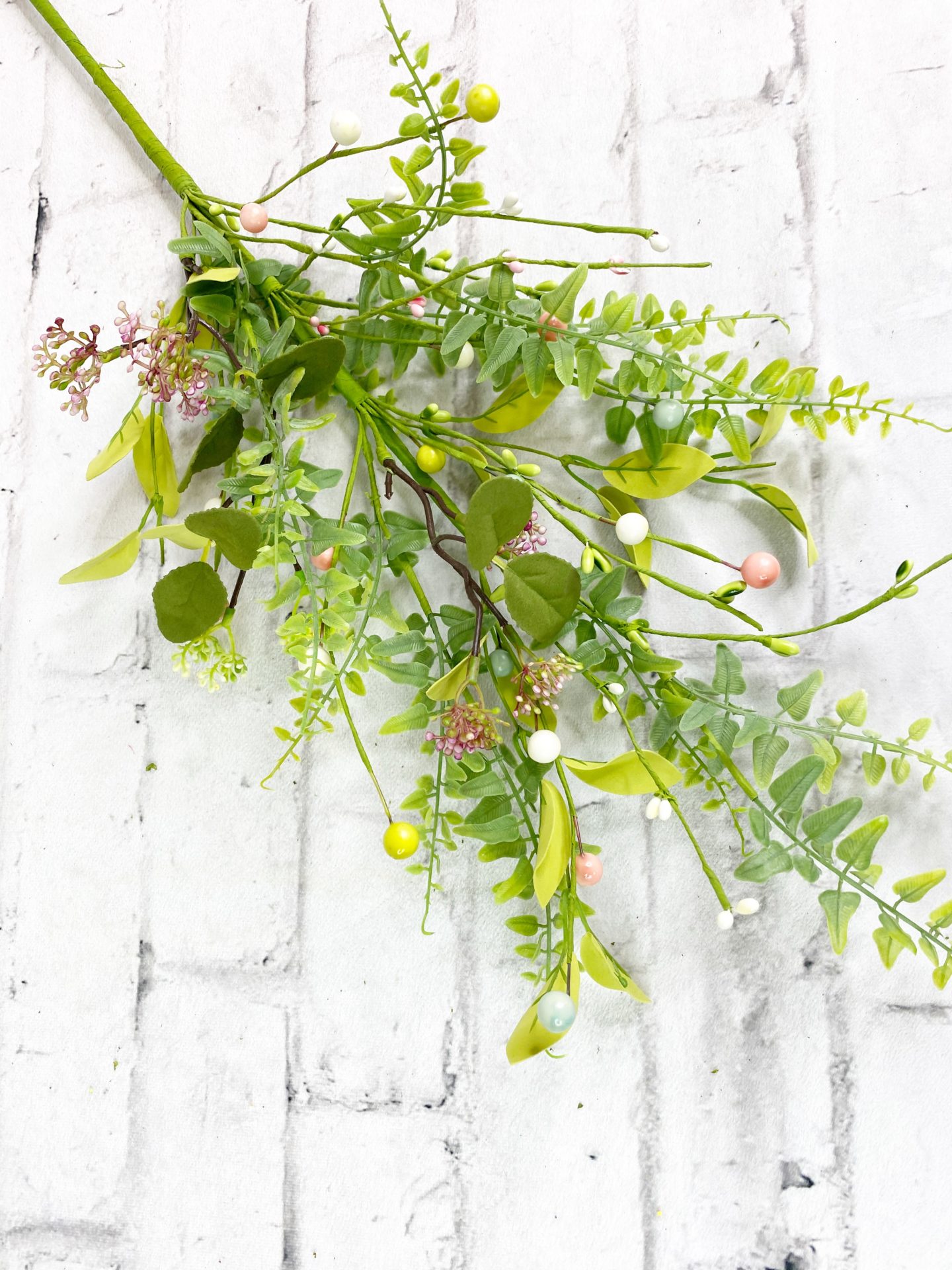 26" Mixed Green with Berry Spray - Kelea's Florals