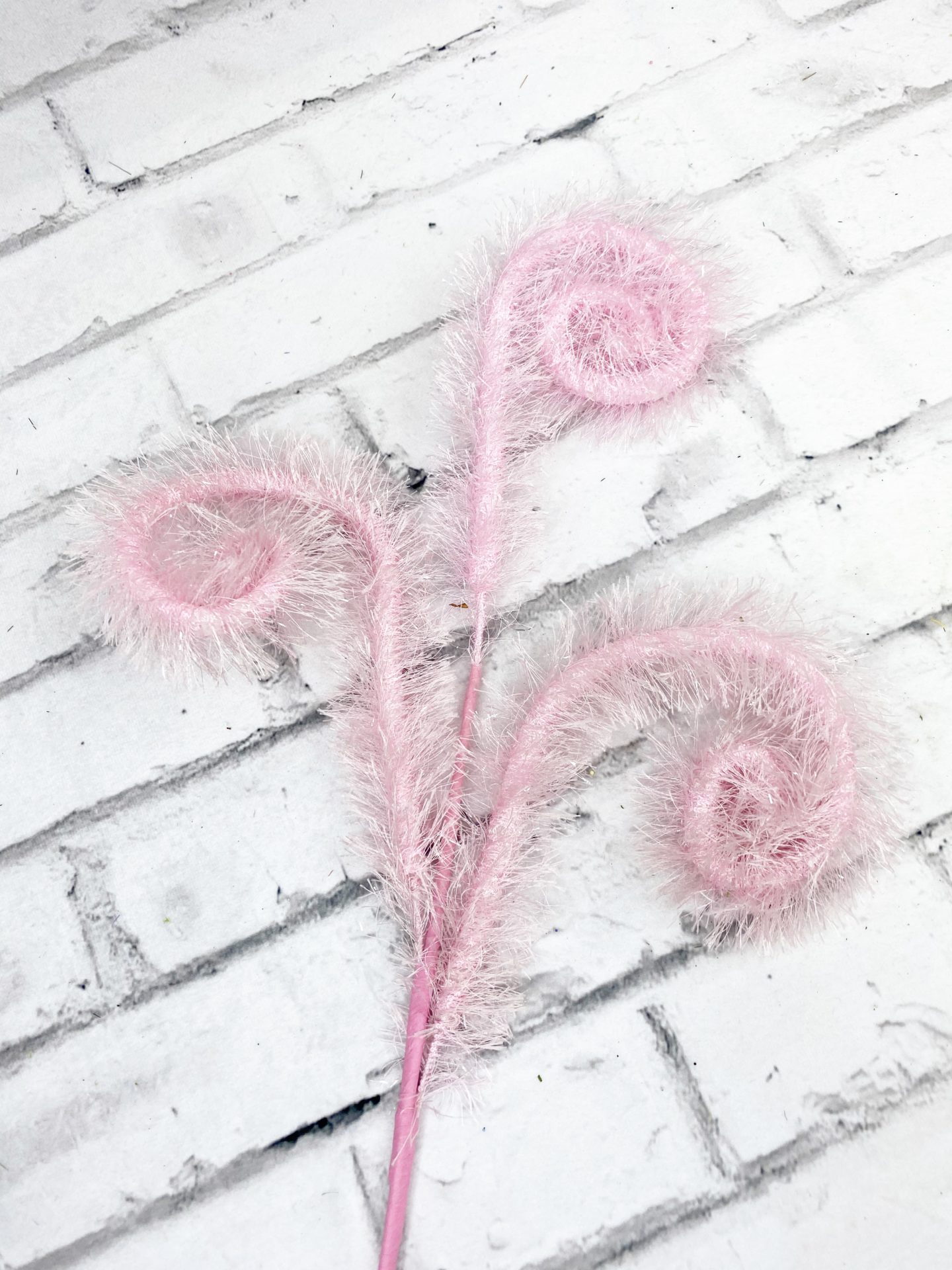 Pink Frizzy Curly Stem - Kelea's Florals
