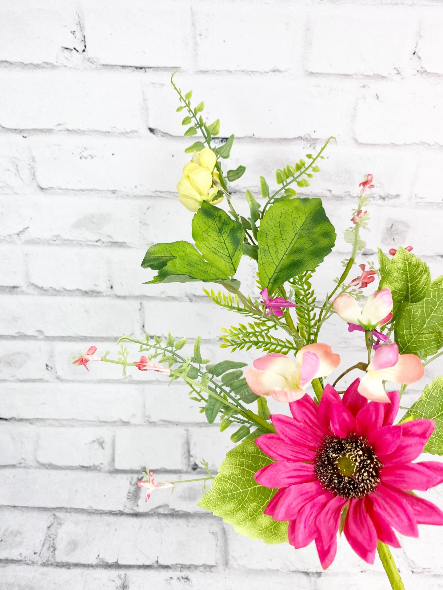 Daisy Mix Flower Pick - Kelea's Florals