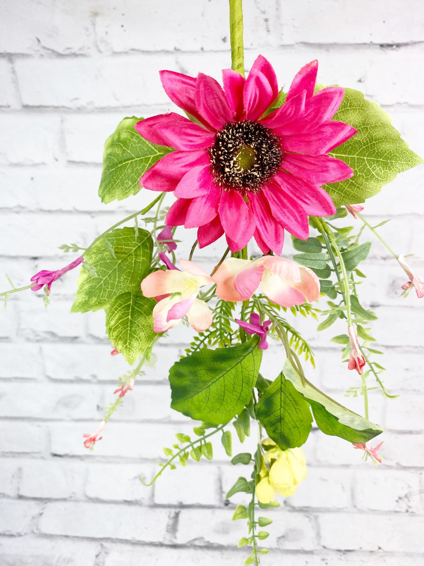 Daisy Mix Flower Pick - Kelea's Florals