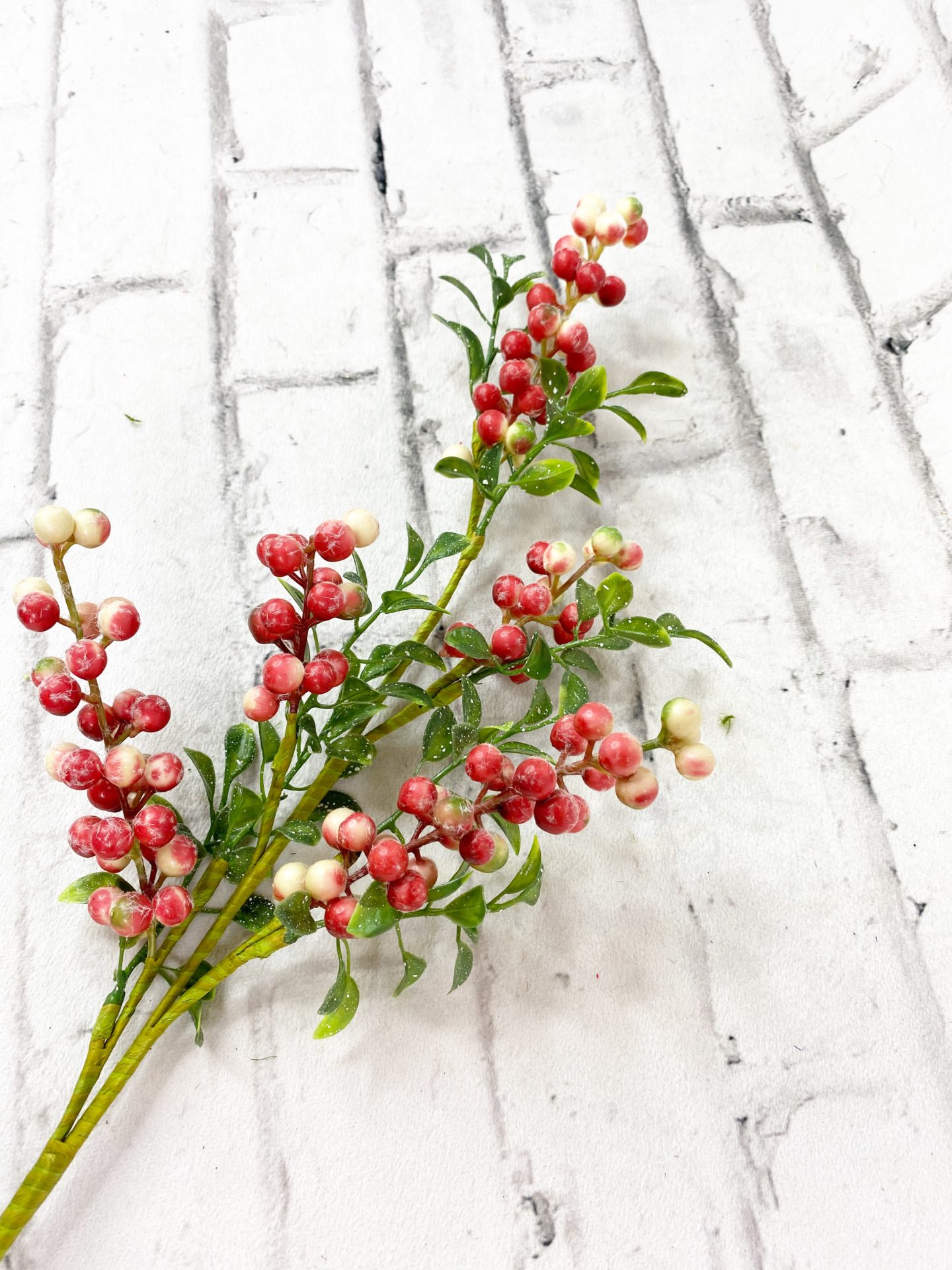 Red Berry Stem - Kelea's Florals