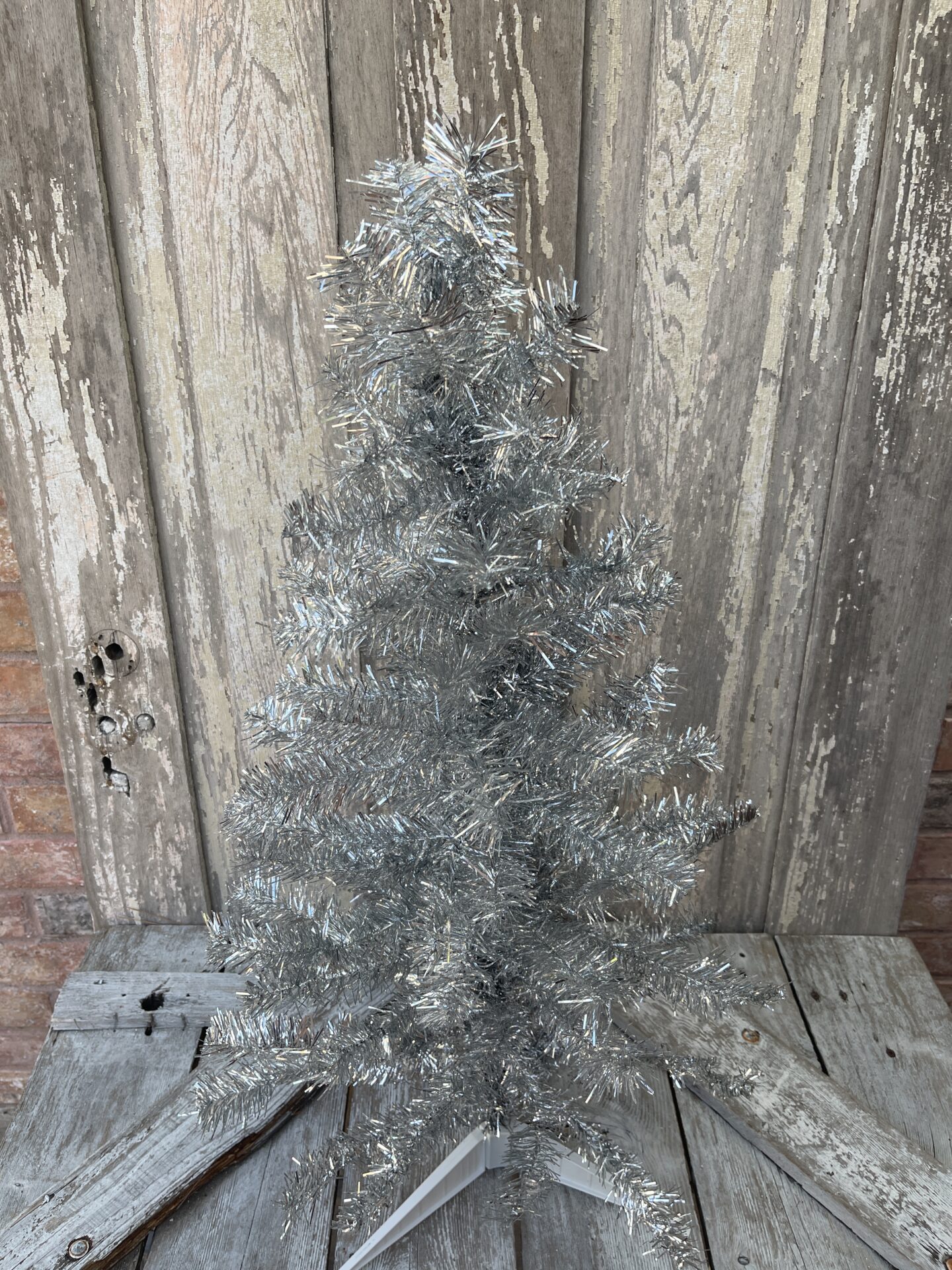 SILVER ELECTROPLATING TINSEL TREE - Kelea's Florals
