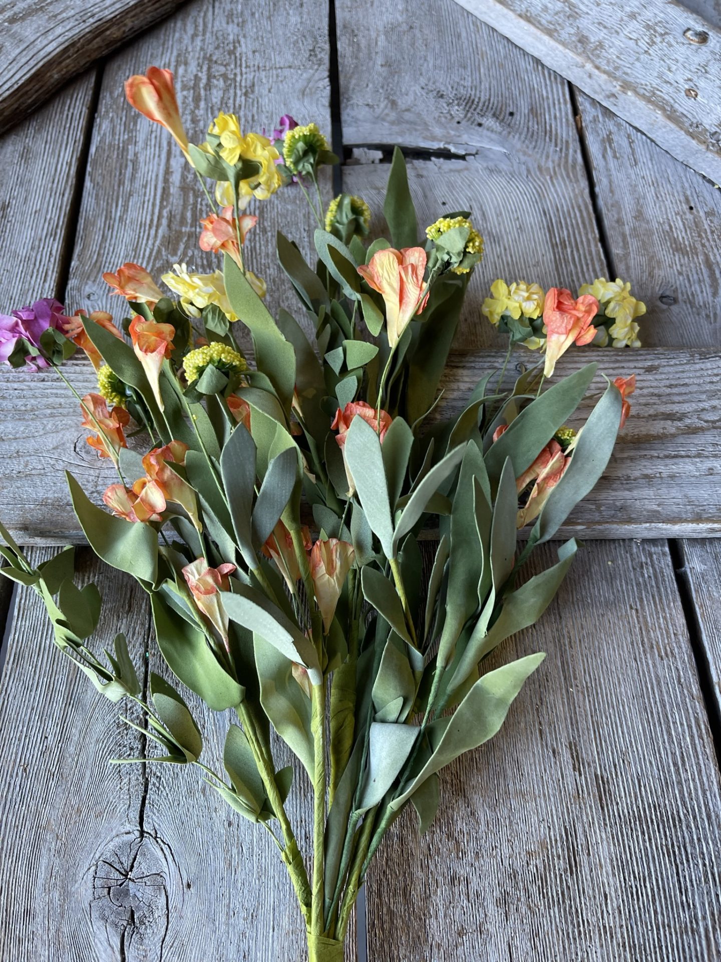 Mixed Wild Flowers Stem - Kelea's Florals