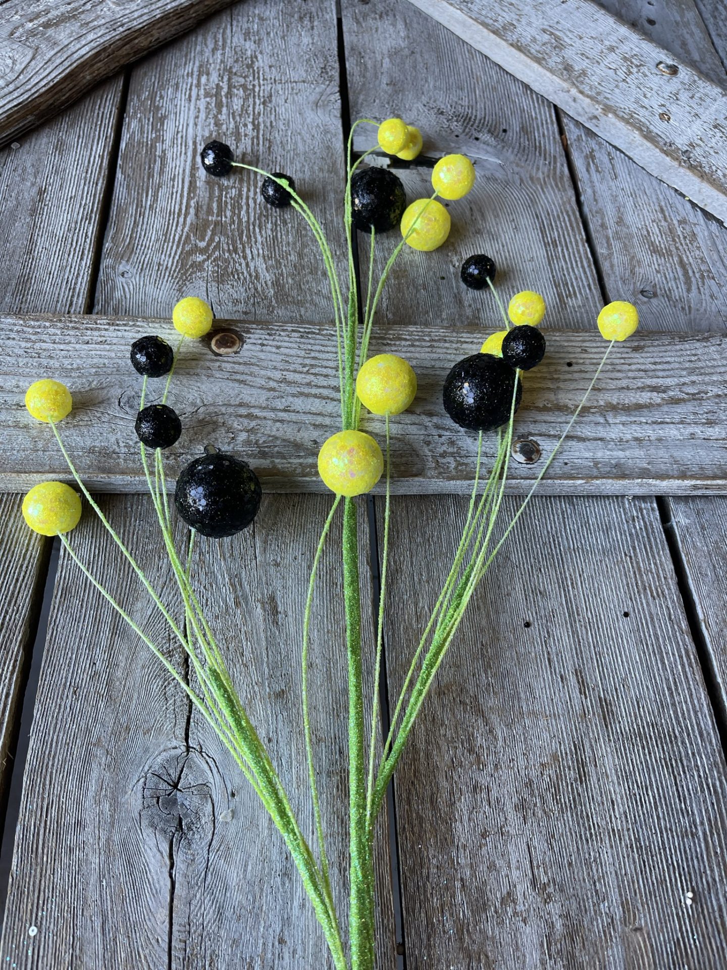 Yellow Black Ball Stem - Kelea's Florals