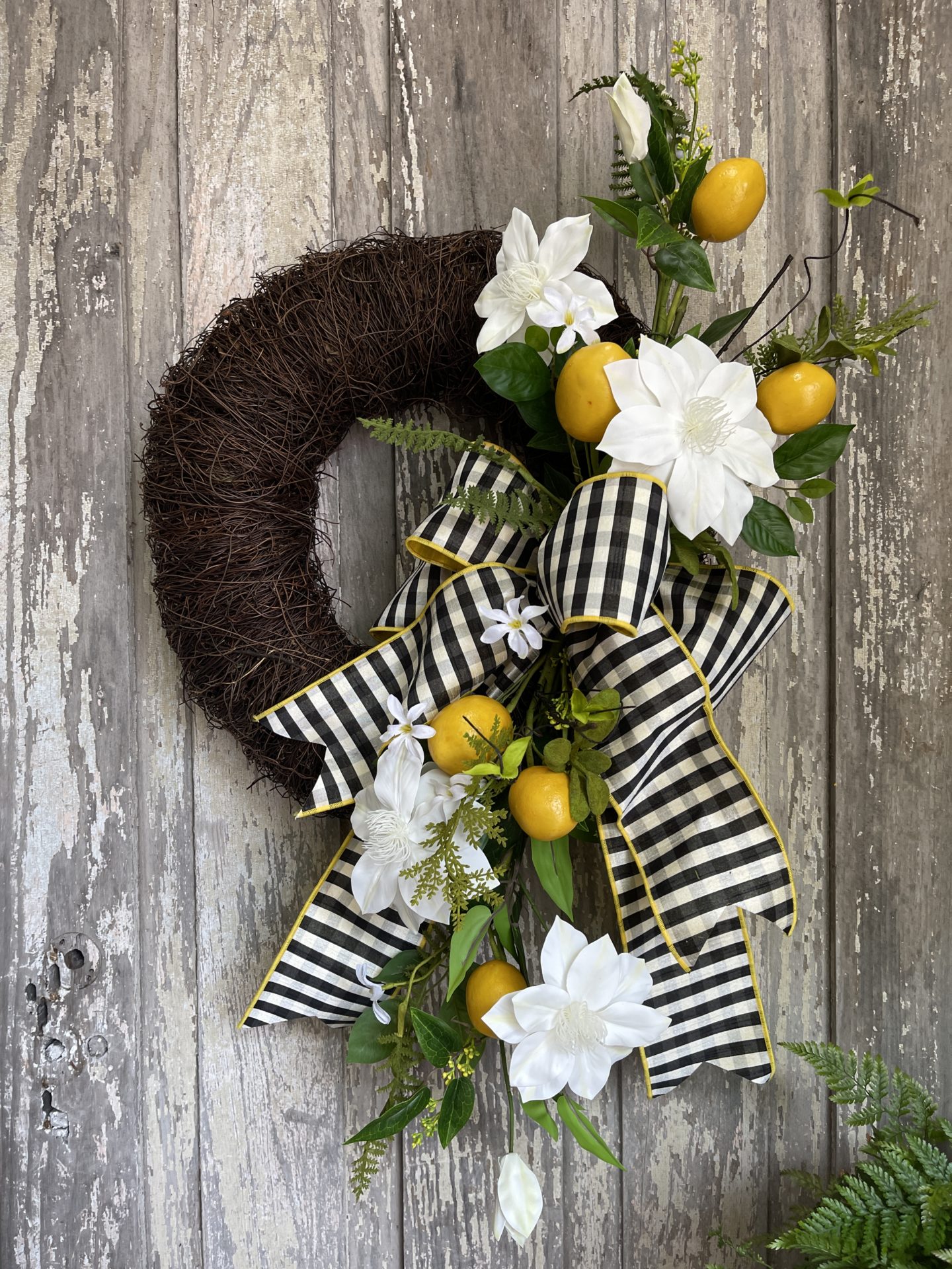 Lemon Clematis Wreath Supply List - Kelea's Florals