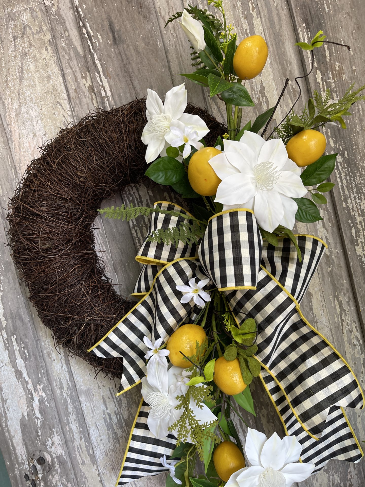 Lemon Clematis Wreath Supply List - Kelea's Florals