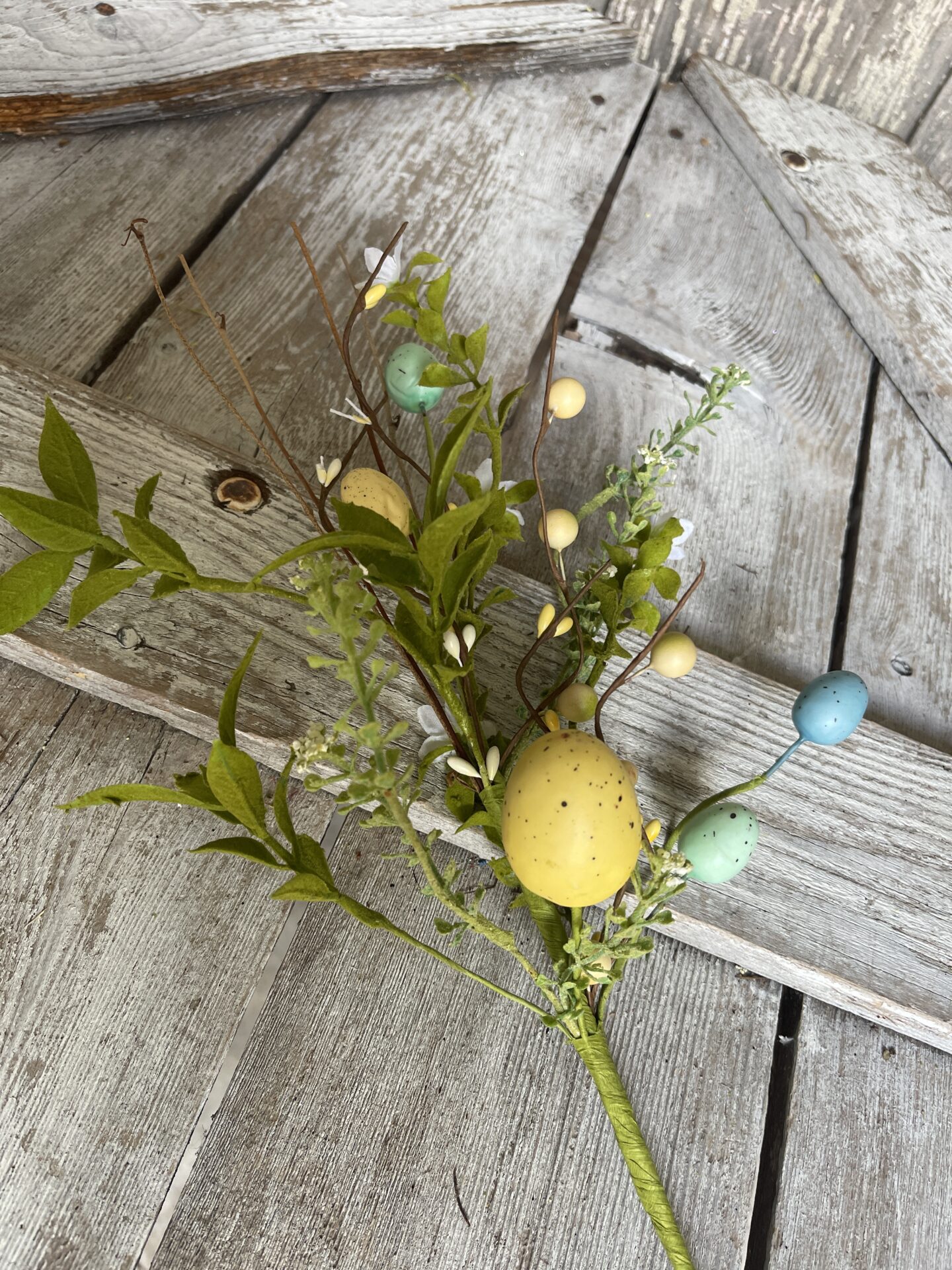 Egg Filler Stem - Kelea's Florals