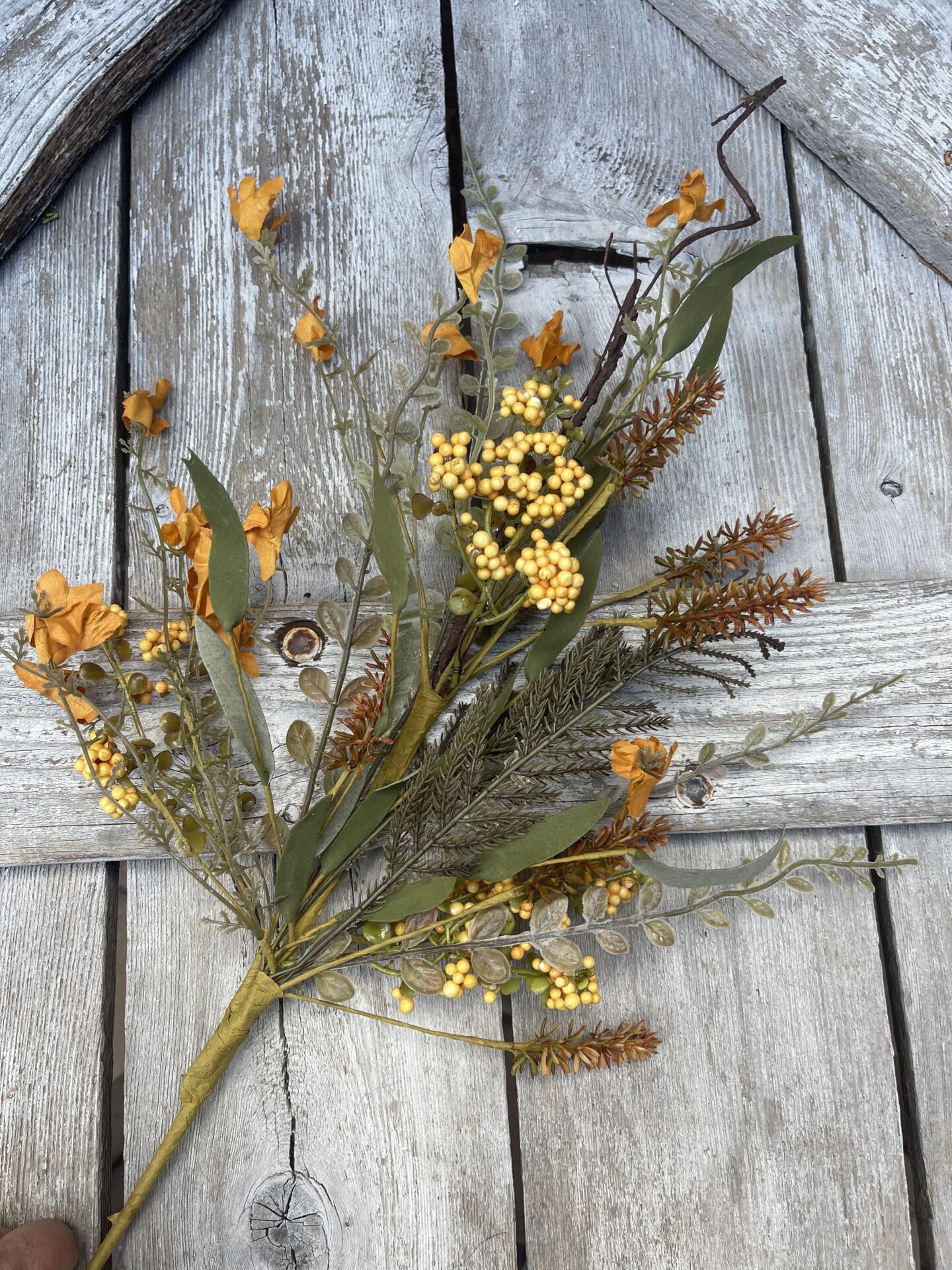 Yellow Lavender Berry Spray - Kelea's Florals