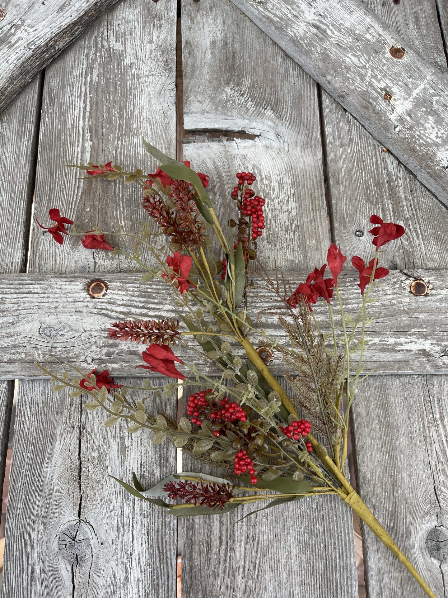 Red Lavender Berry Spray - Kelea's Florals