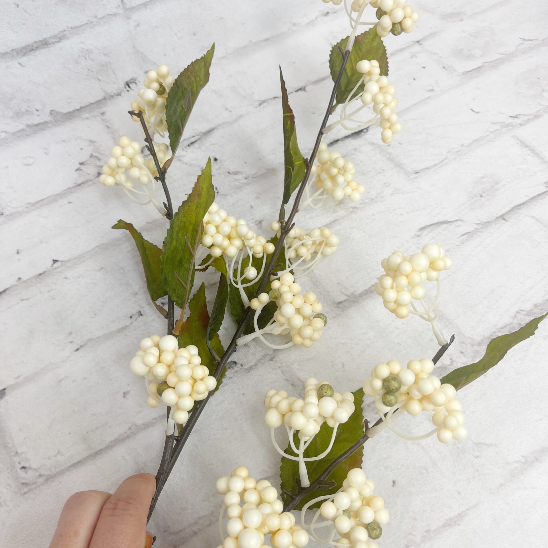 Beige Berry Spray - Kelea's Florals