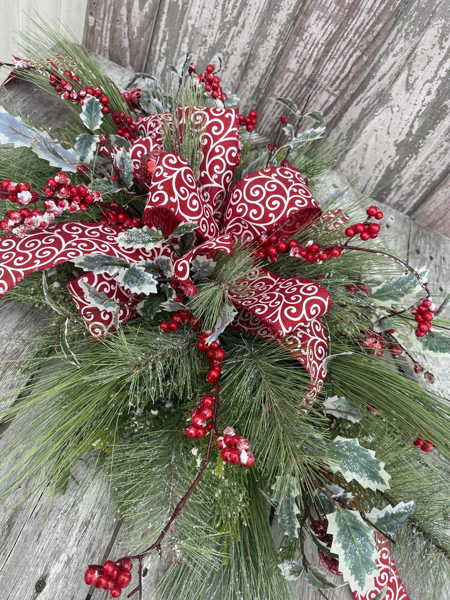 KDS Tutorial Red Swirl Ribbon Table Centerpiece Supply List - Kelea's ...