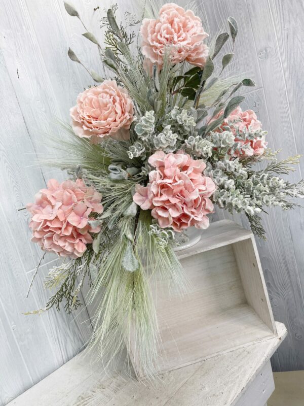 KDS Tutorial Formal Winter Floral Arrangement Supply List - Kelea's Florals