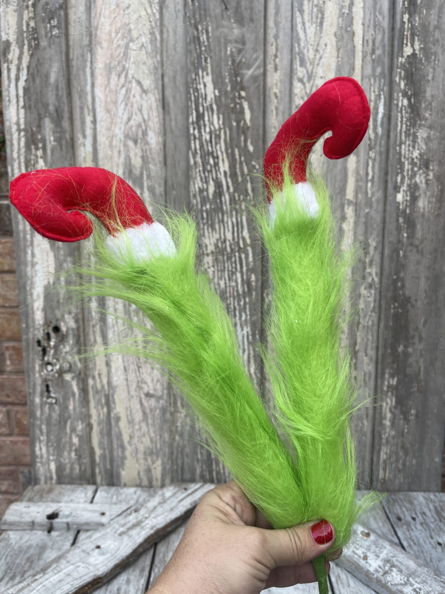Green Elf Leg Spray - Kelea's Florals