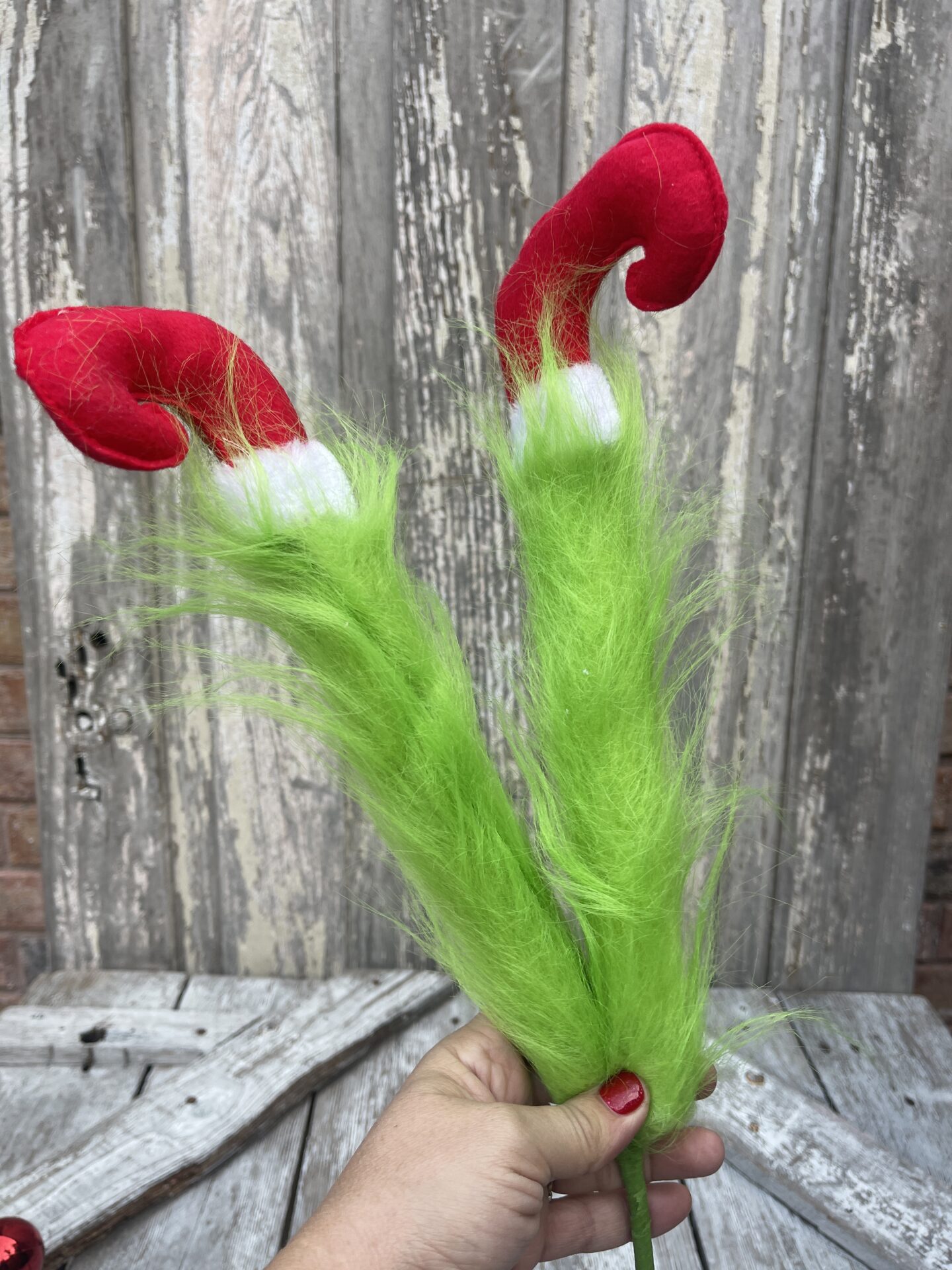 Green Elf Leg Spray - Kelea's Florals