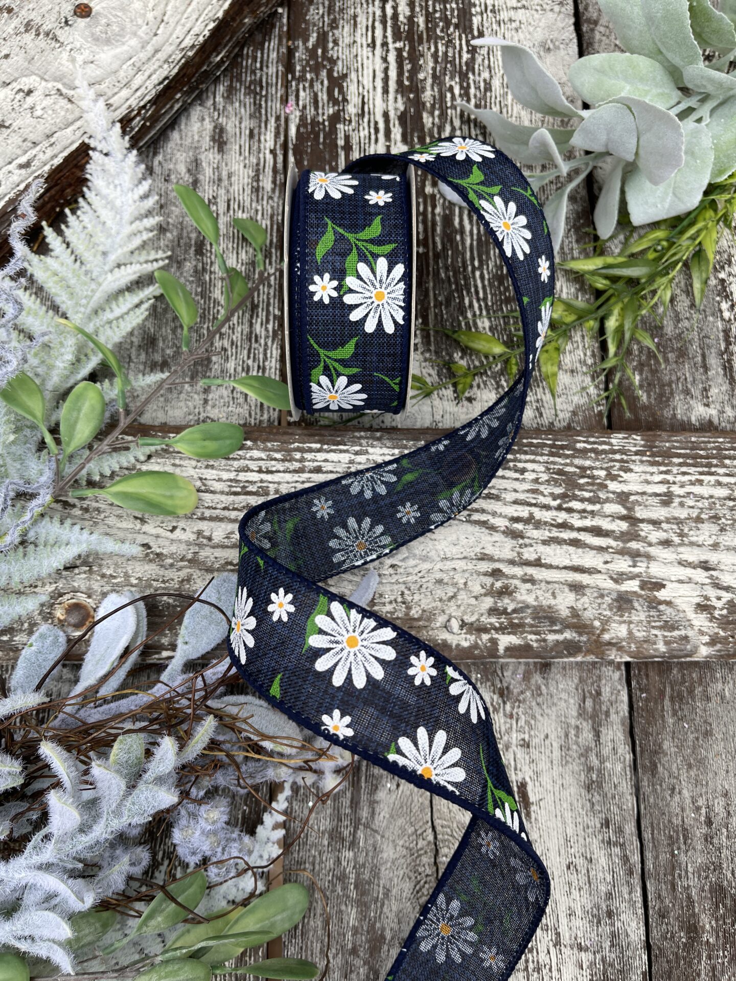 1.5" Navy Lined with White Daisy Ribbon on a 10 Yard Roll - Kelea's Florals
