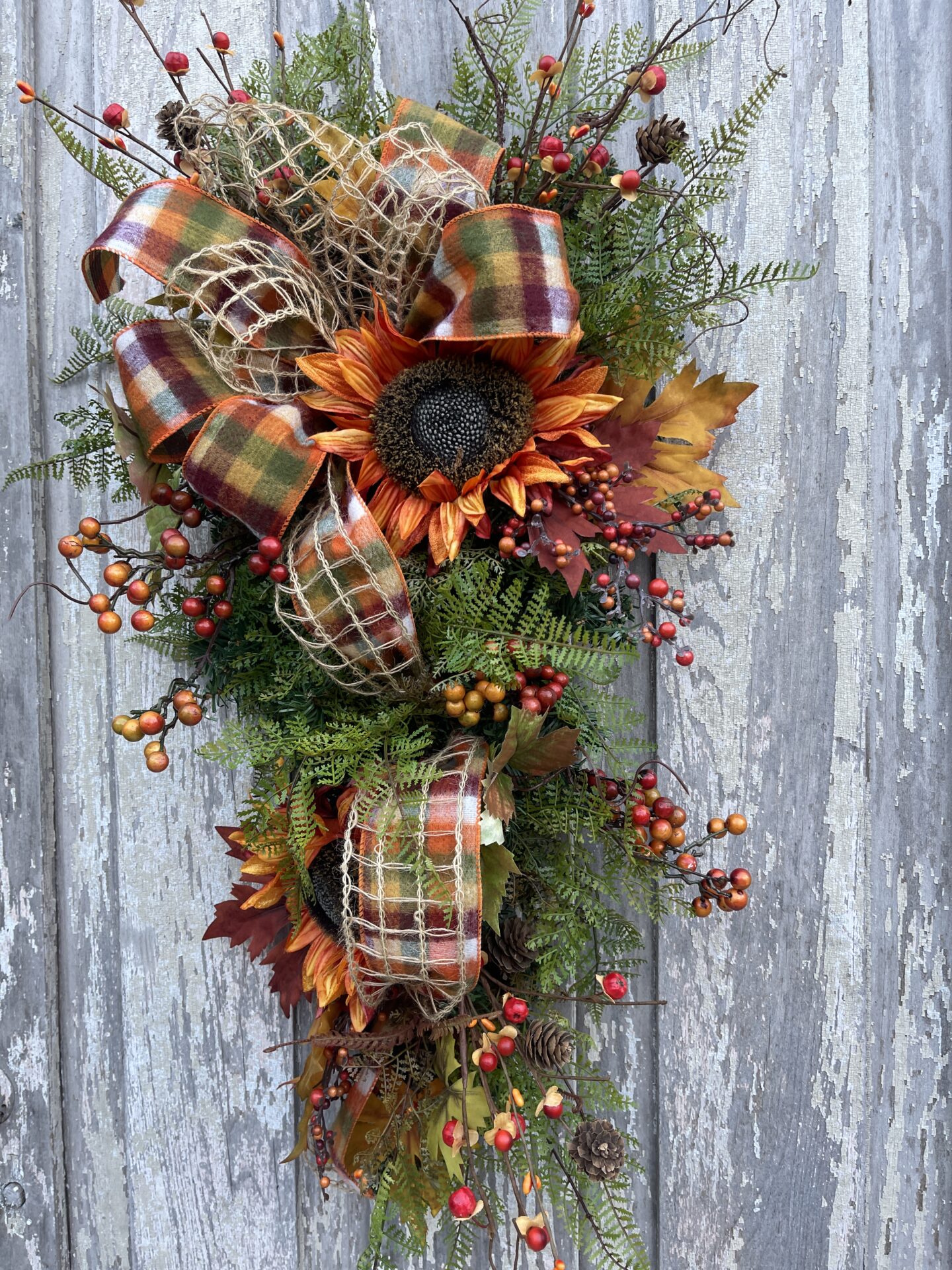 KDS Live Bittersweet Plaid and Sunflowers Swag Supply List - Kelea's ...