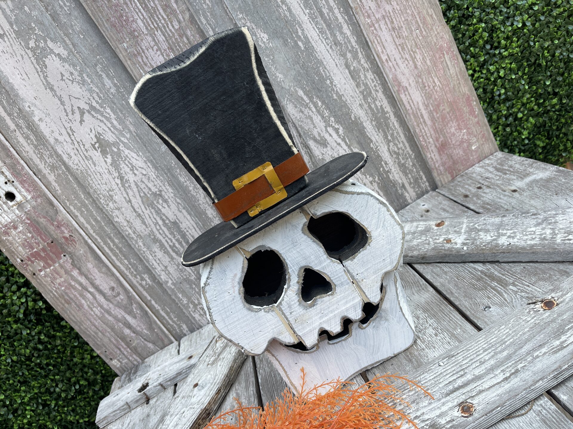 Halloween Wood Skeleton - Kelea's Florals