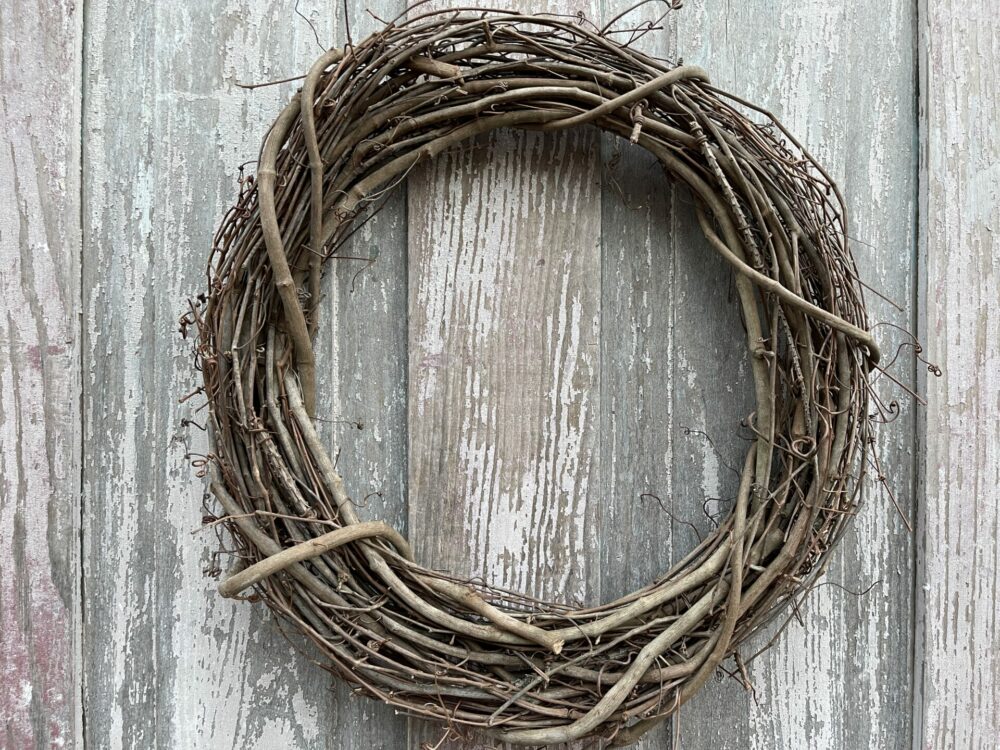 18" Grapevine Wreath Base - Kelea's Florals