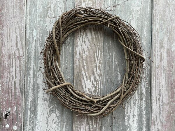 18" Grapevine Wreath Base - Kelea's Florals