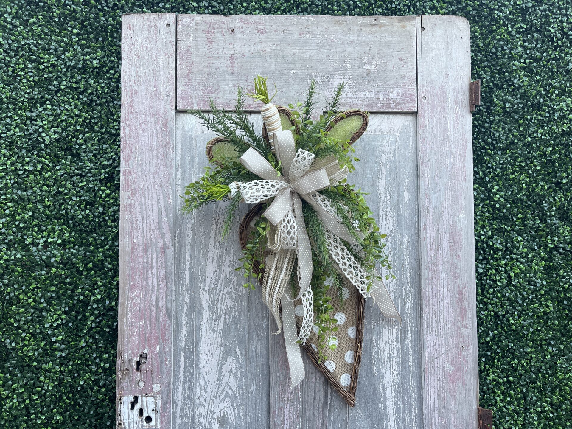 Neutral bow with Texture Supply List - Kelea's Florals