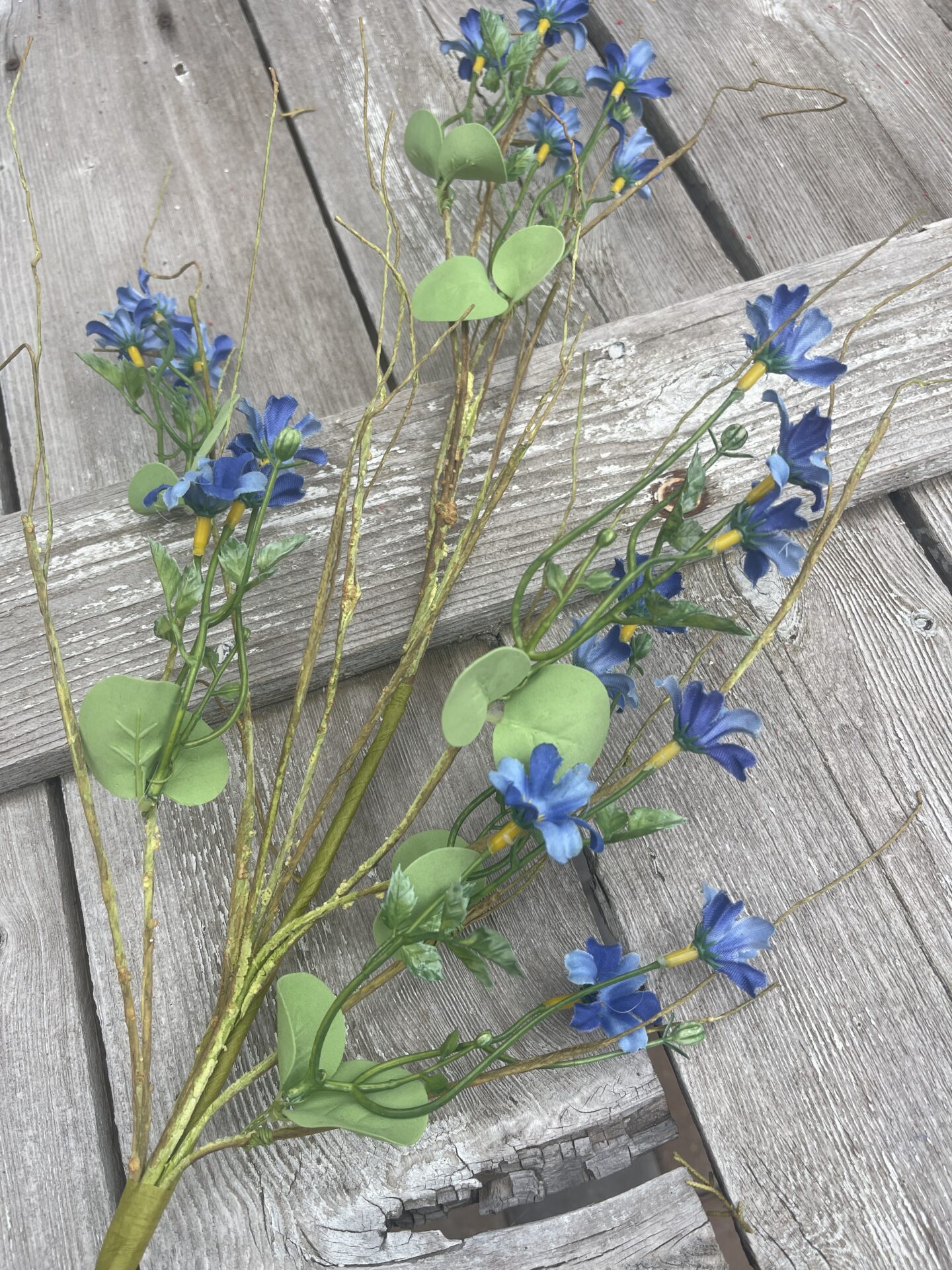 Blue Filler Flower Twig Nomad's Path Spray 38" - Kelea's Florals