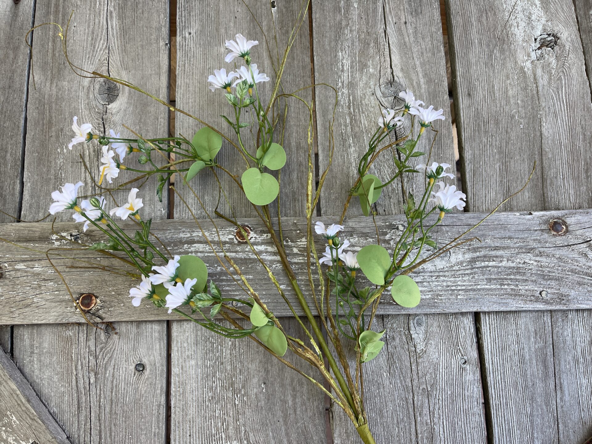 White Filler Flower Twig Nomad’s Path Spray 38″ - Kelea's Florals