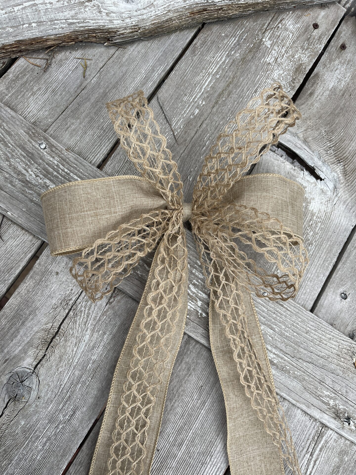 How to Make a Simple Bow with Long Tails for Beginners Supply List ...