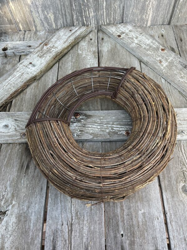 Round 3D Wreath Base - Kelea's Florals