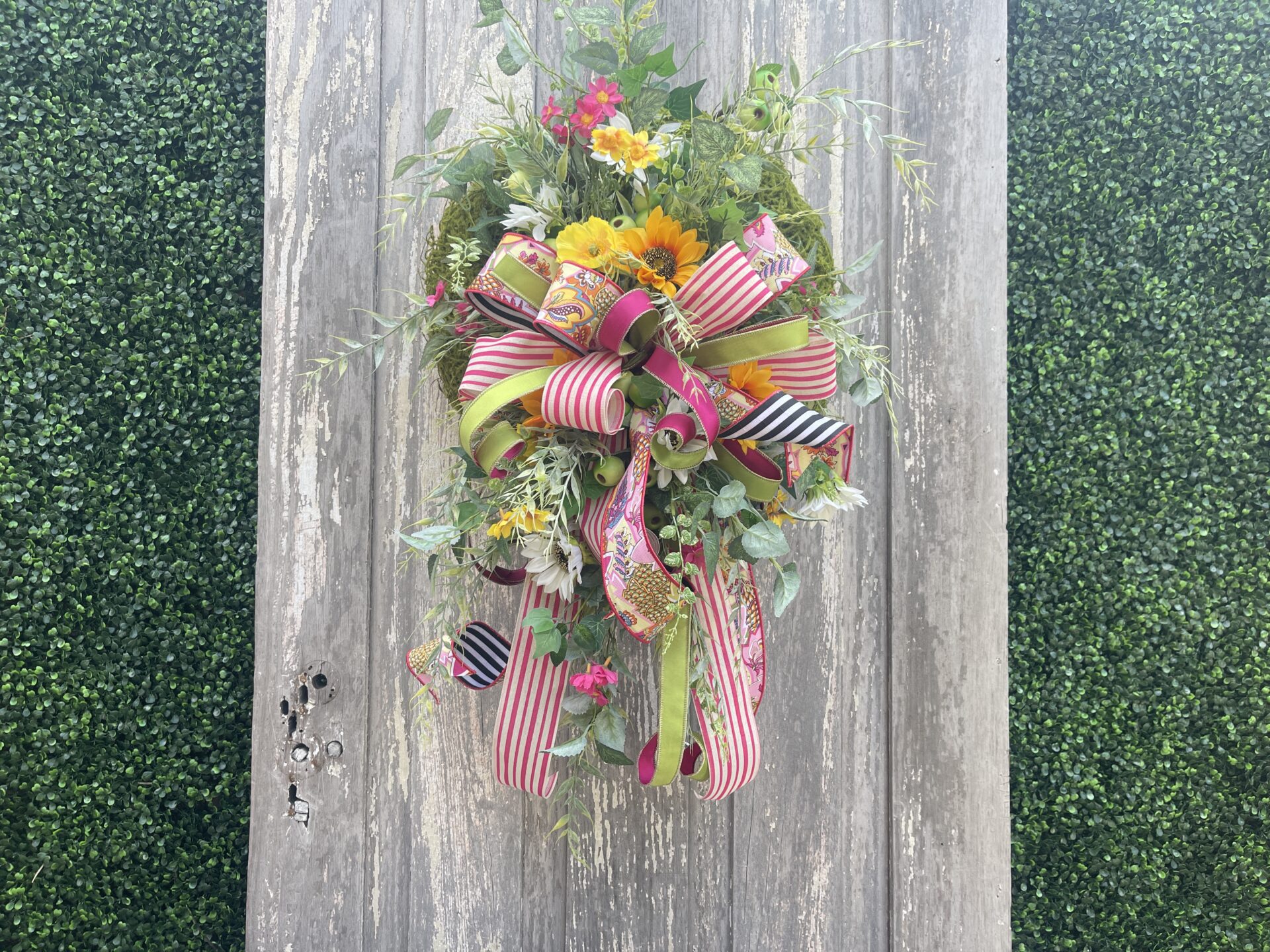 KDS Tutorial Hot Pink Summer Fun Wreath Supply List - Kelea's Florals