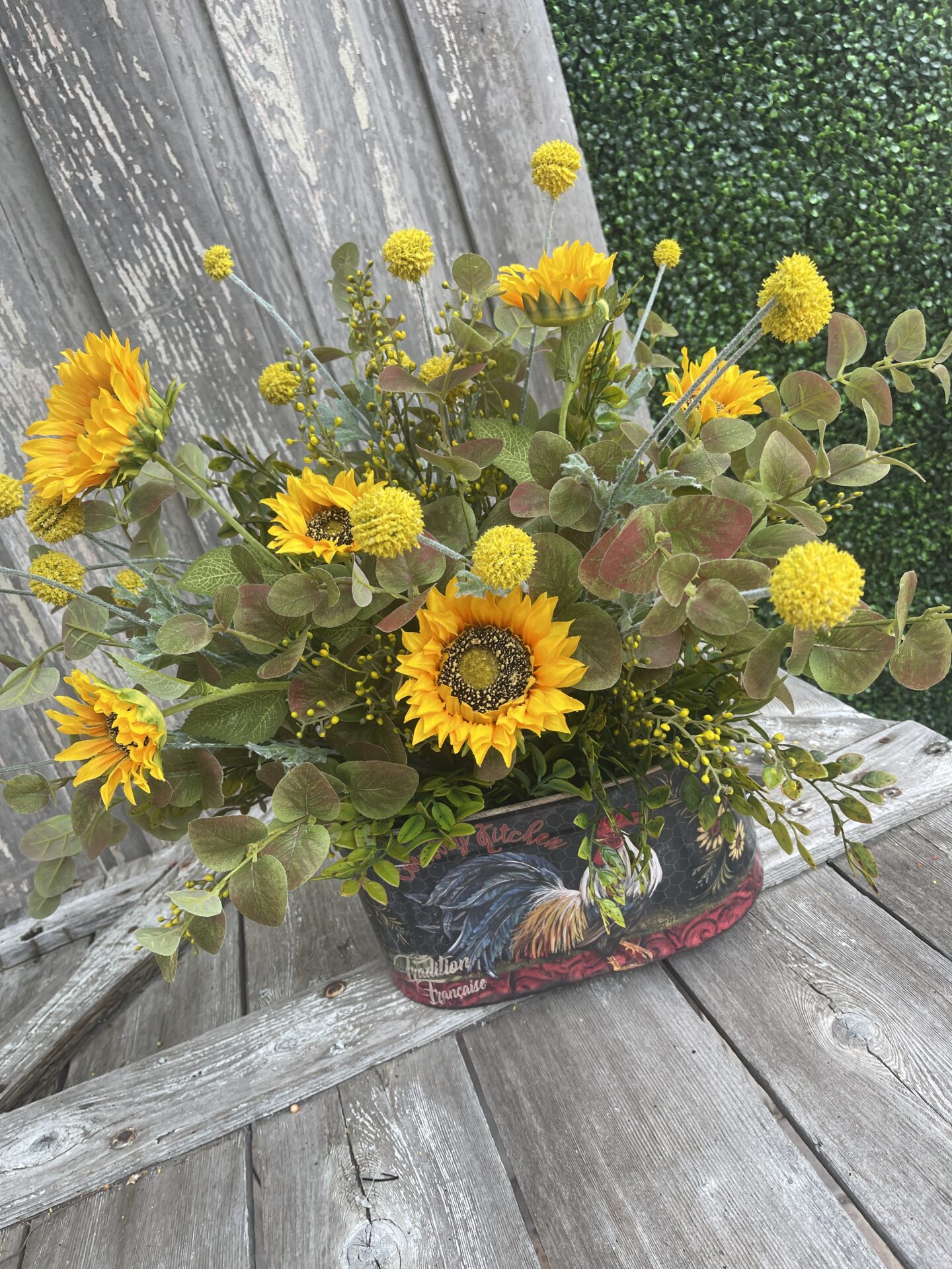 KDS Tutorial Sunflower Rooster Arrangement Supply List - Kelea's Florals