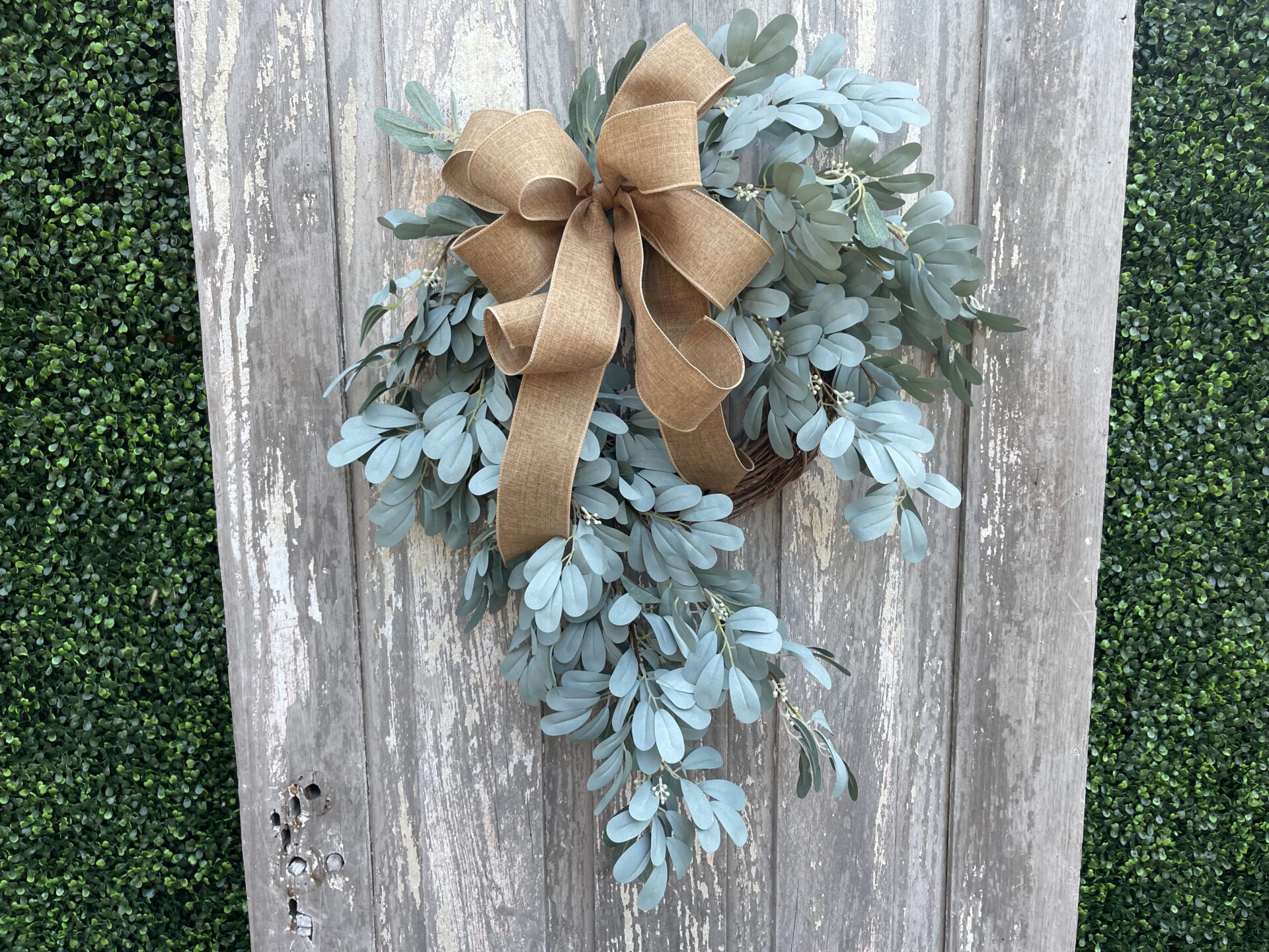 Greenery Cascading Viral Wreath Supply List - Kelea's Florals