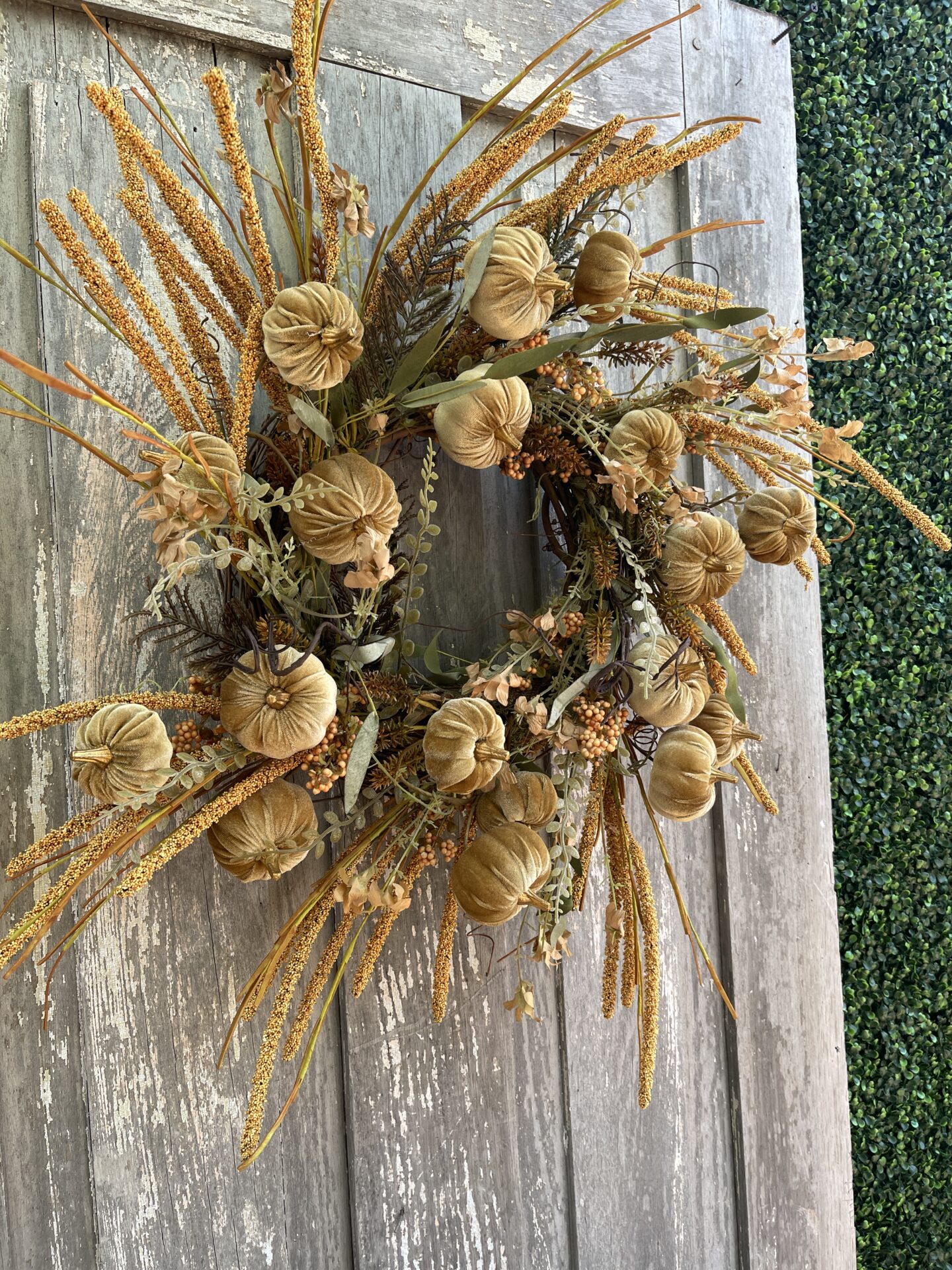 KDS LIVE Fall Velvet Pumpkin Wreath Supply List - Kelea's Florals
