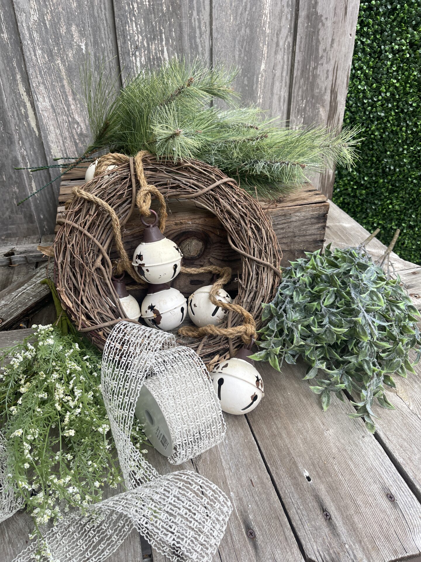 KDS Tuturial Cozy Christmas Rustic Bell Wreath Supply List - Kelea's ...