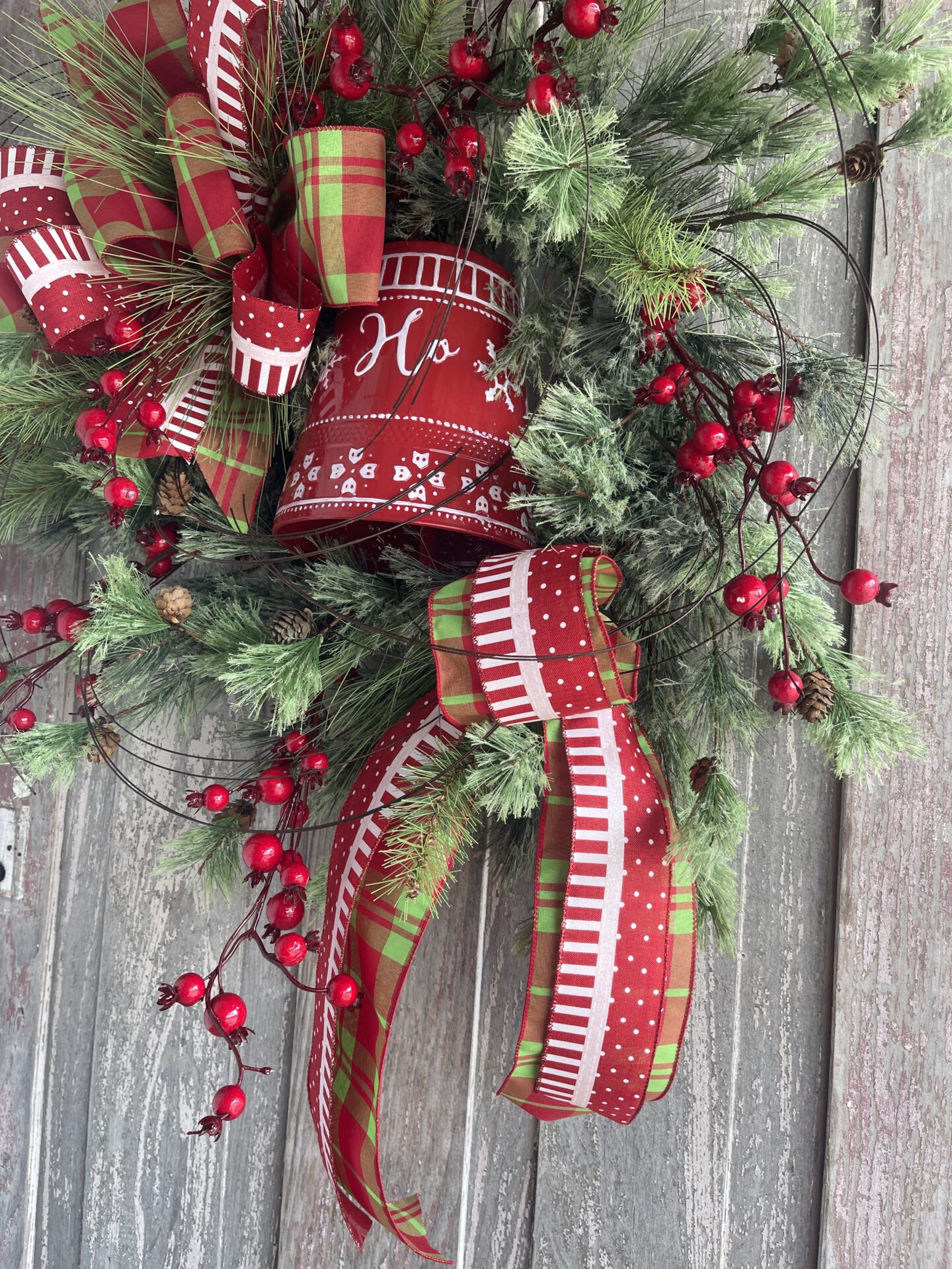 KDS Tutorial Christmas Big Bell Wreath Supply List - Kelea's Florals
